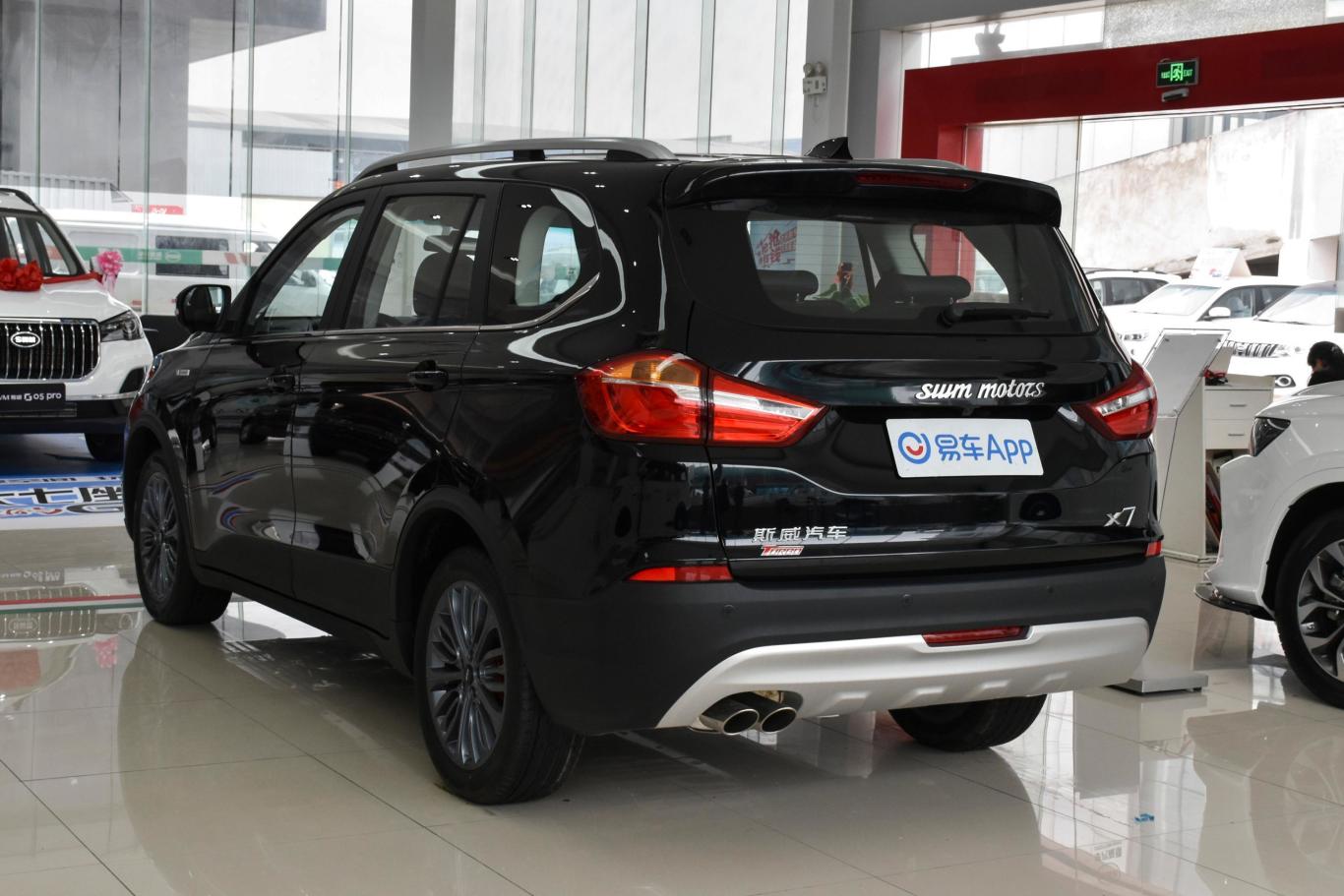 【SWM斯威X71.5T 手自一体 智云版 7座侧后45度车头向左水平图片-汽车图片大全】-易车