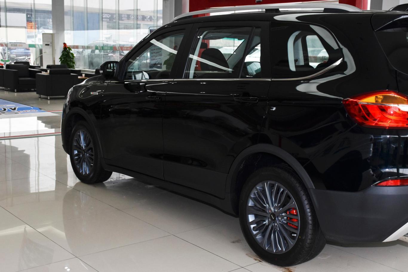 【SWM斯威X71.5T 手自一体 智云版 7座外观细节图片-汽车图片大全】-易车