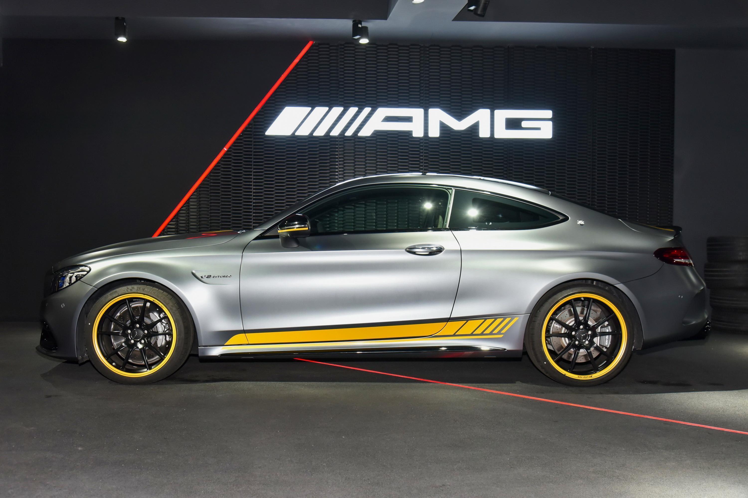 奔驰C级 AMG会是你的选择吗 配置和动力是亮点_易车