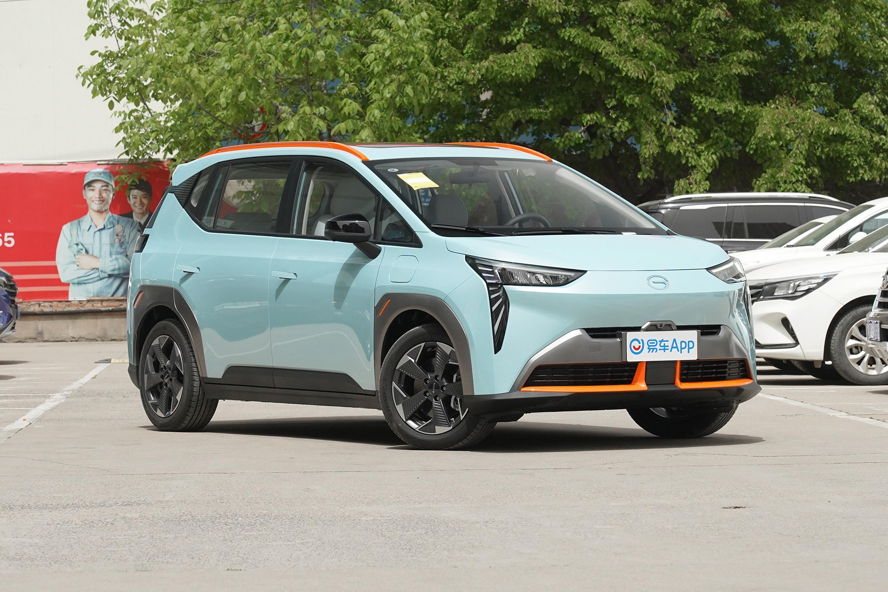 这就是你们欢呼声最高的AION Y 外观内饰够科幻_易车