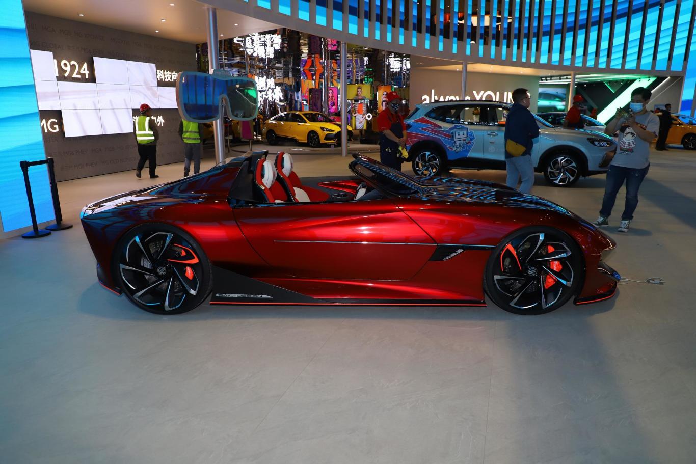 【MG Cyberster图片-汽车图片大全】-易车