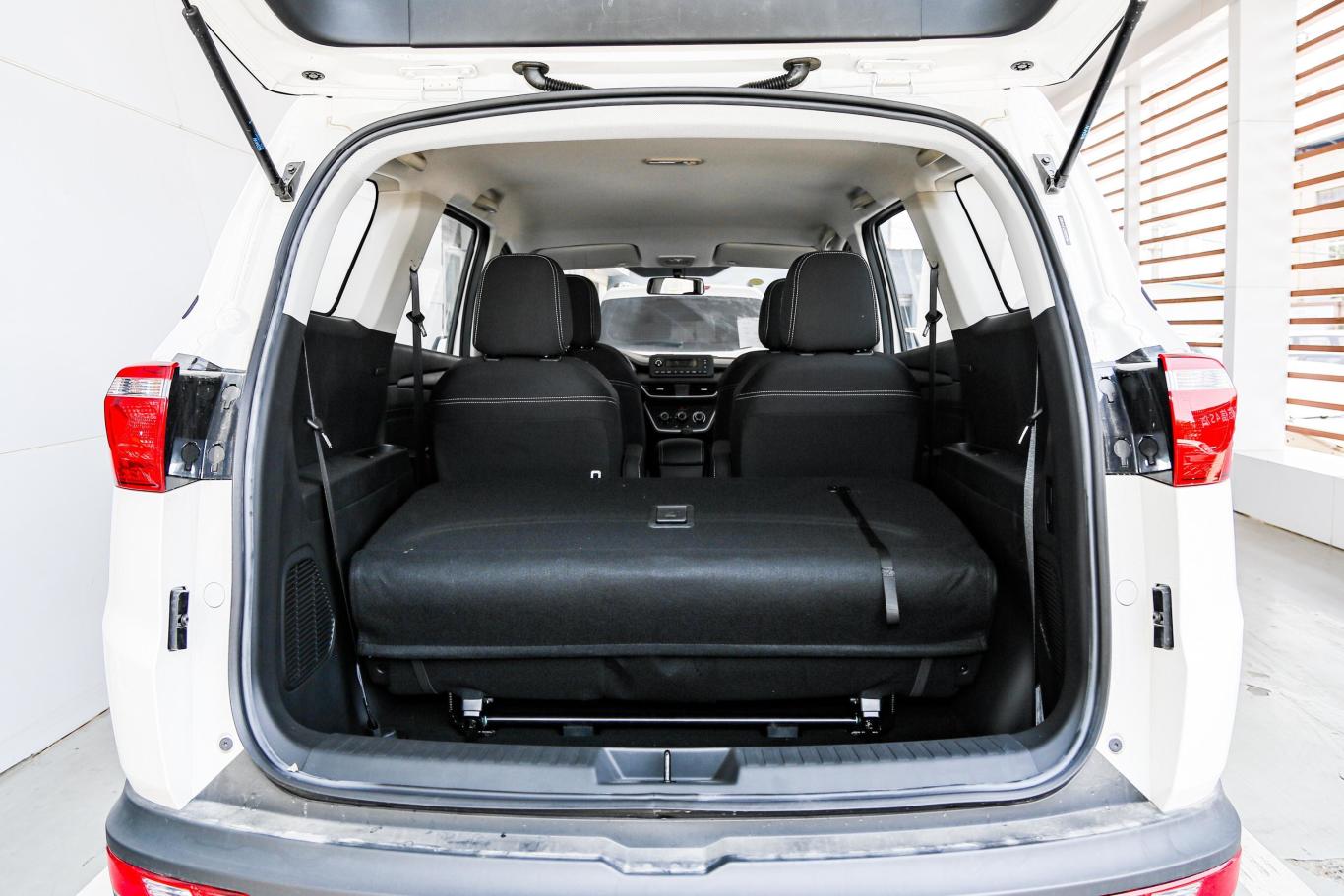 【五菱宏光S31.5T 手动 标准型 国VI后备厢图片-汽车图片大全】-易车