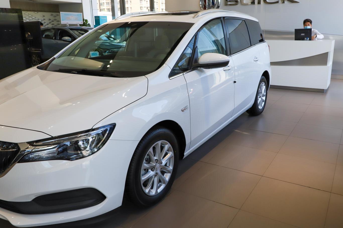 【别克GL6轻混 323T 互联精英型外观细节图片-汽车图片大全】-易车