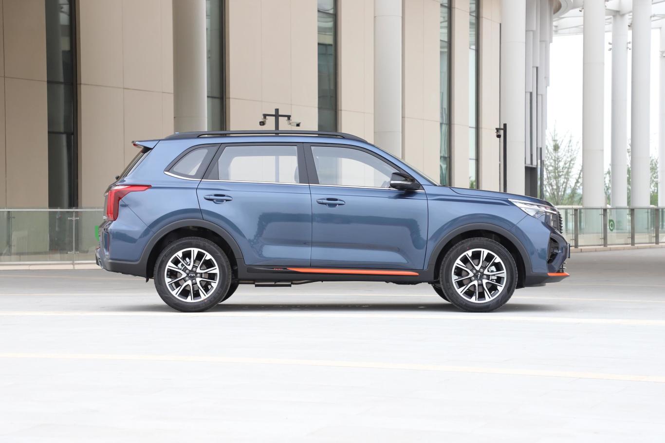 【智跑Ace 1.5T GT-Line 超能版正侧车头向右水平图片-汽车图片大全】-易车