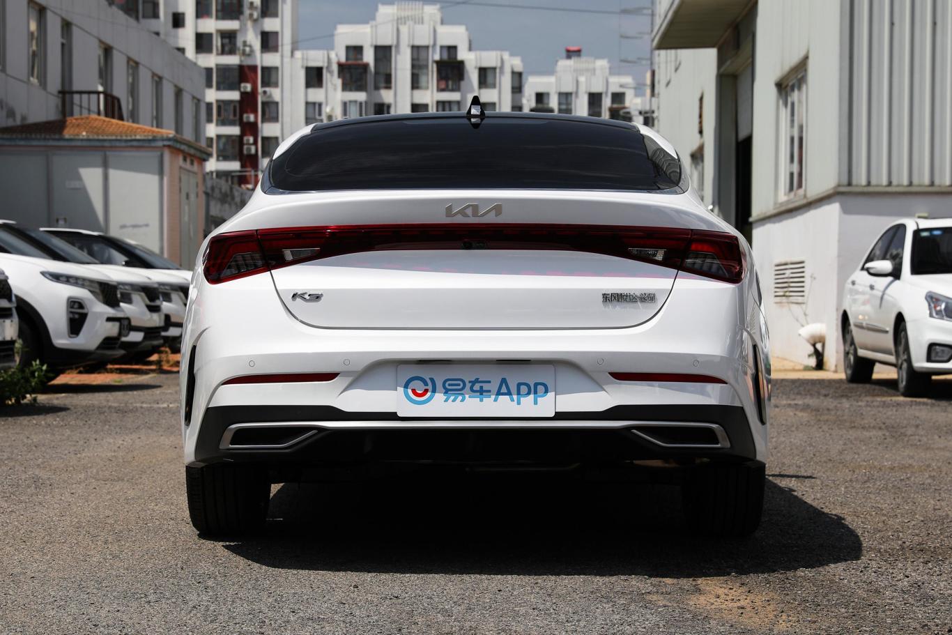 【起亚K5270T CVVD 焕新版正后水平图片-汽车图片大全】-易车