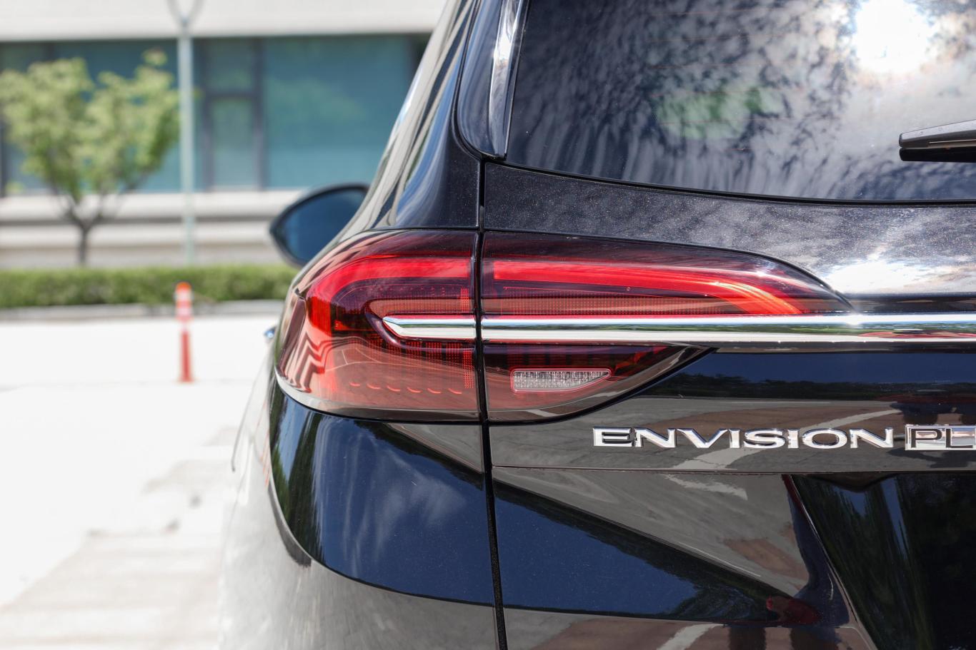 【昂科威昂科威Plus 652T 两驱豪华型 7座外观图片-汽车图片大全】-易车