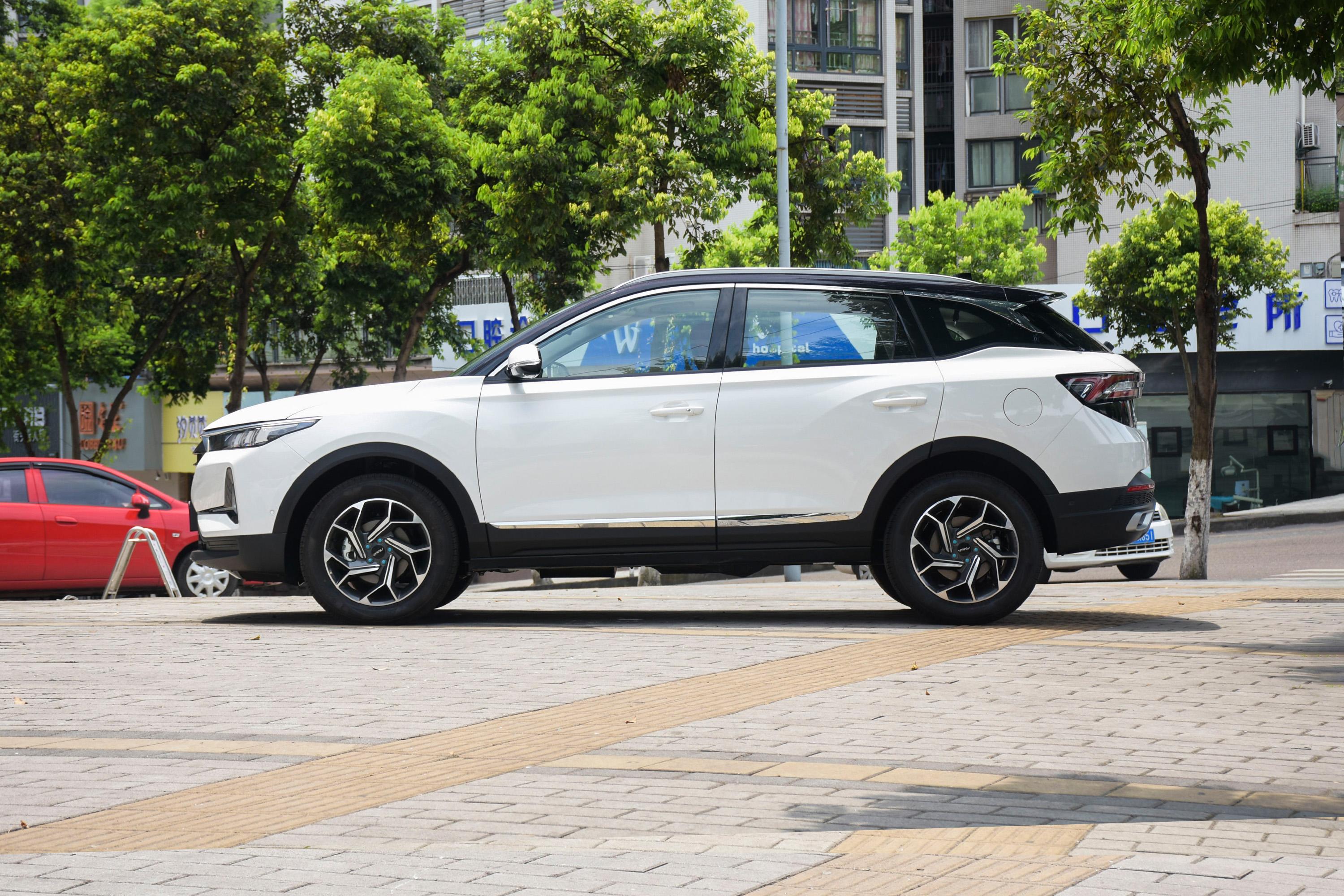 东风风神就要买风神AX7，前轮驱动+手自一体_易车