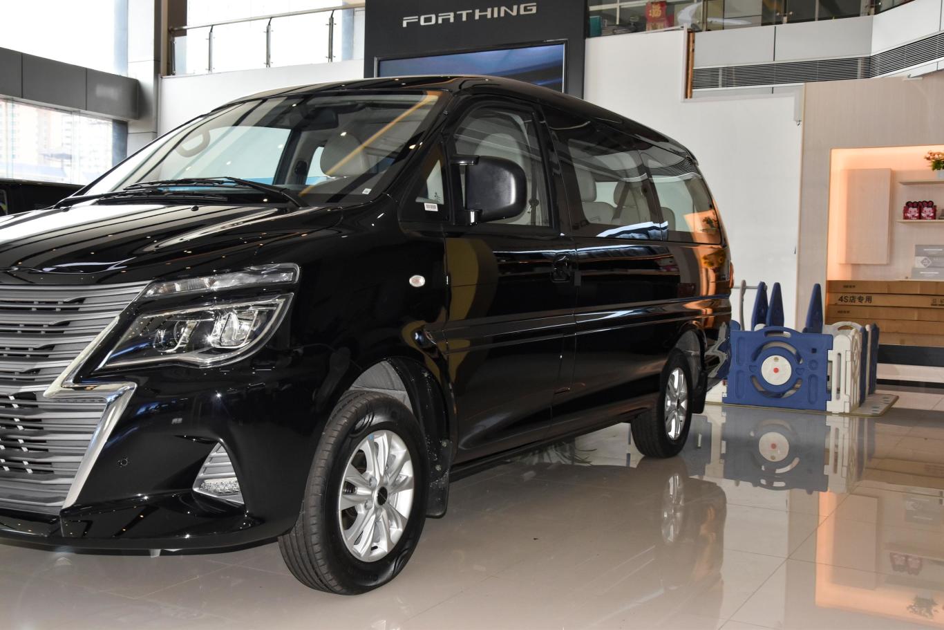 【菱智M5L 1.6L 奋斗豪华型 7座外观细节图片-汽车图片大全】-易车