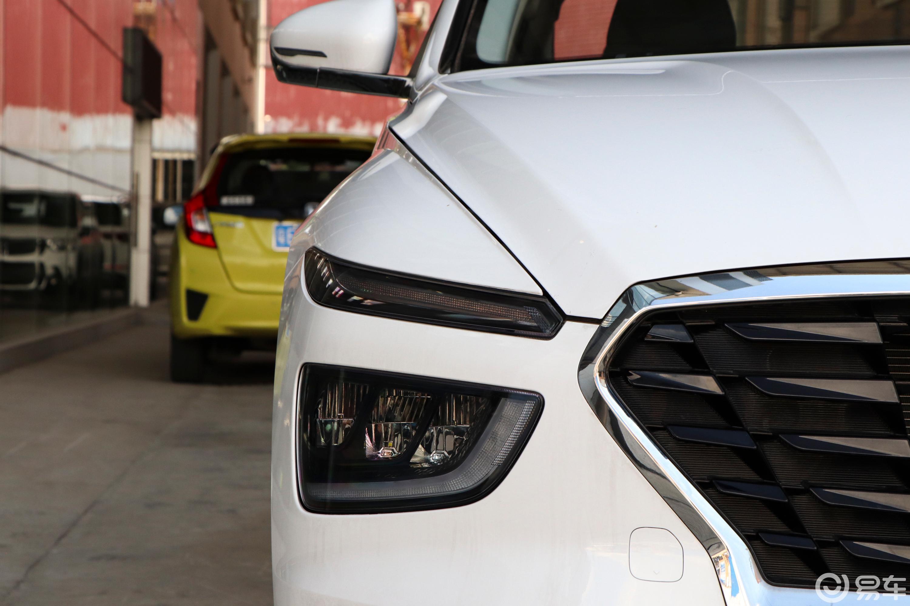 【名图1.8L CVT 领先版GLS外观灯组图片-汽车图片大全】-易车