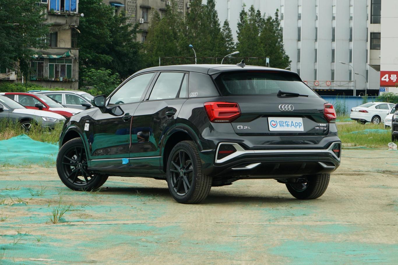 【奥迪Q2L35 TFSI 进取动感型侧后45度车头向左水平图片-汽车图片大全】-易车