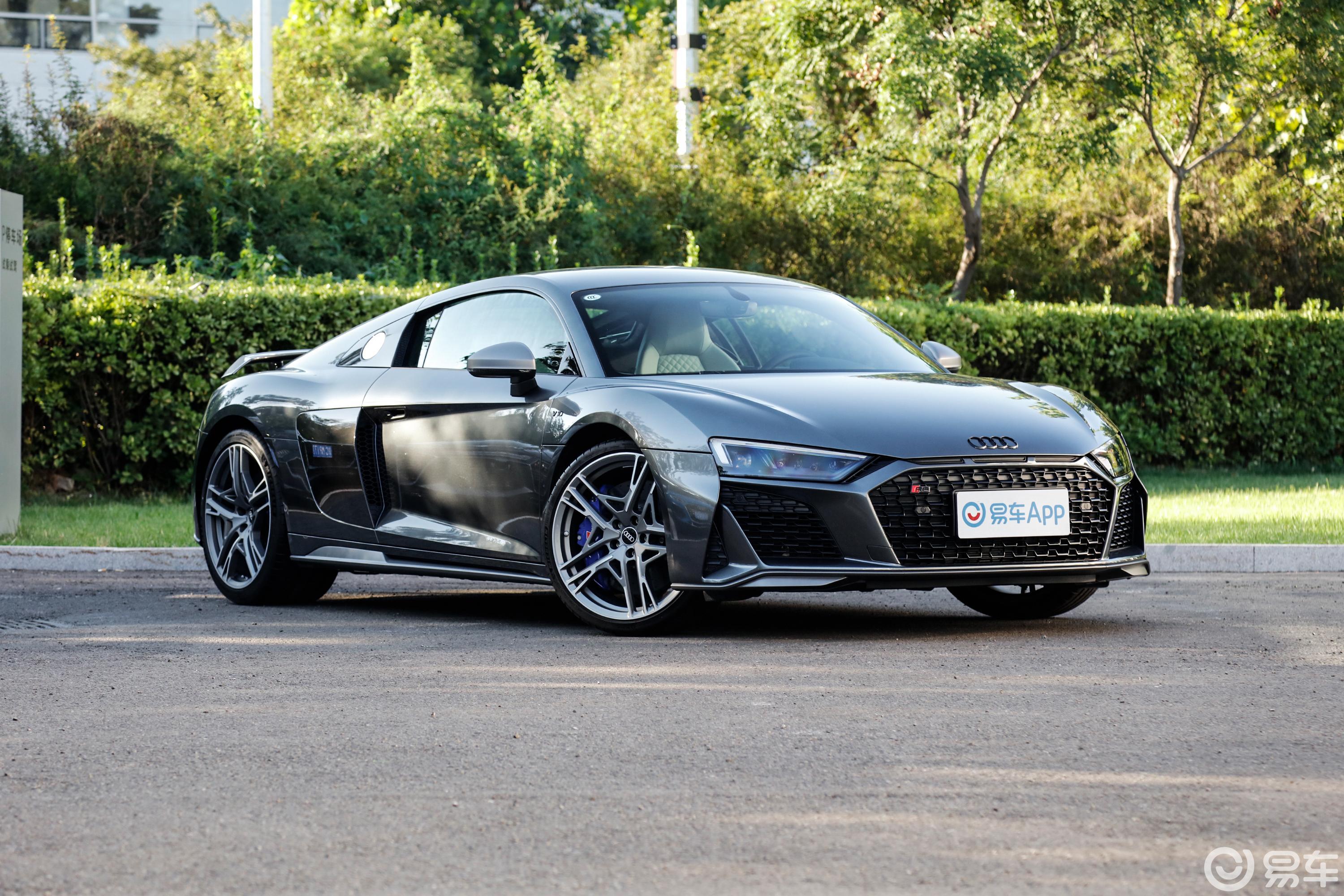 【奥迪R8R8 V10 Coupe Performance侧前45度车头向右水平图片-汽车图片大全】-易车
