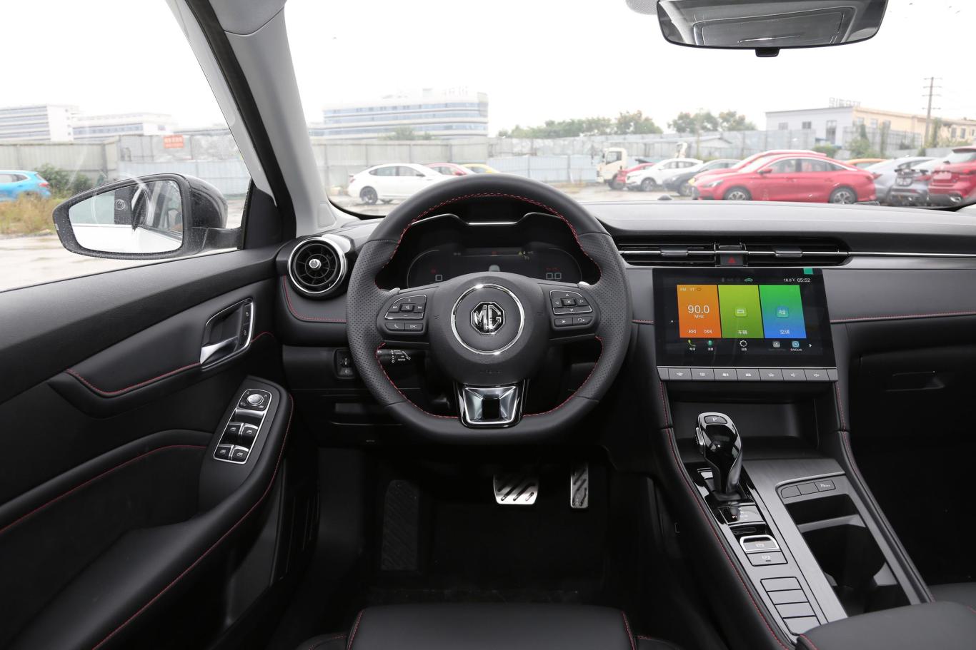 【MG6PRO 1.5T 领潮豪华版驾驶位区域图片-汽车图片大全】-易车