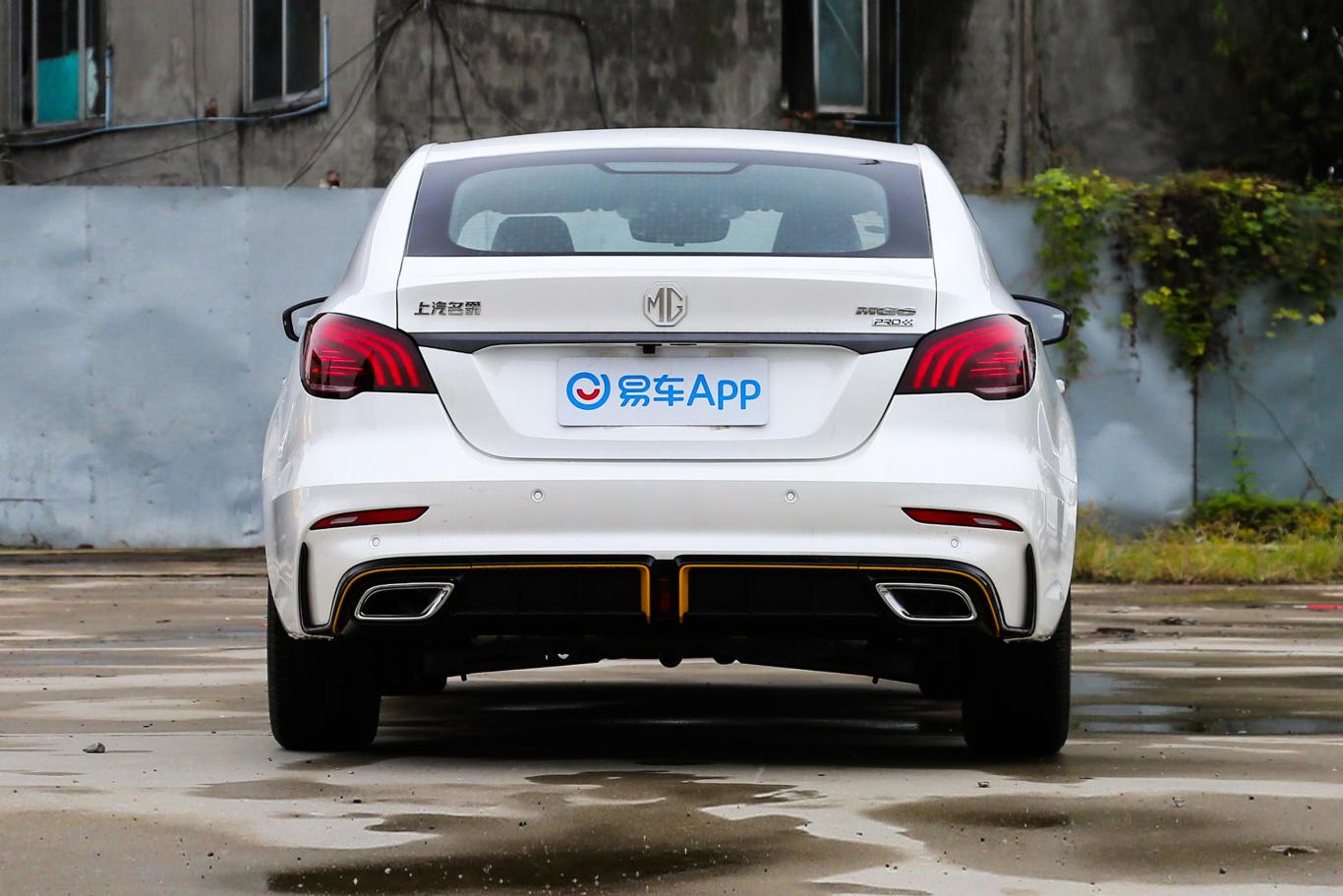 【MG6PRO 1.5T 领潮豪华版正后水平图片-汽车图片大全】-易车