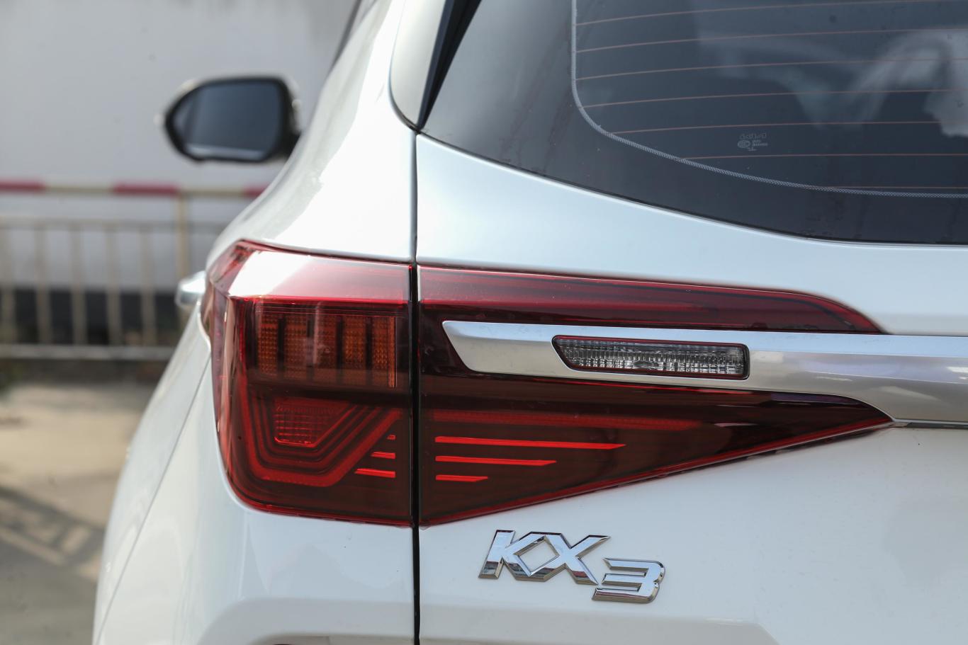 【KX3傲跑1.5L CVT 全能版外观灯组图片-汽车图片大全】-易车