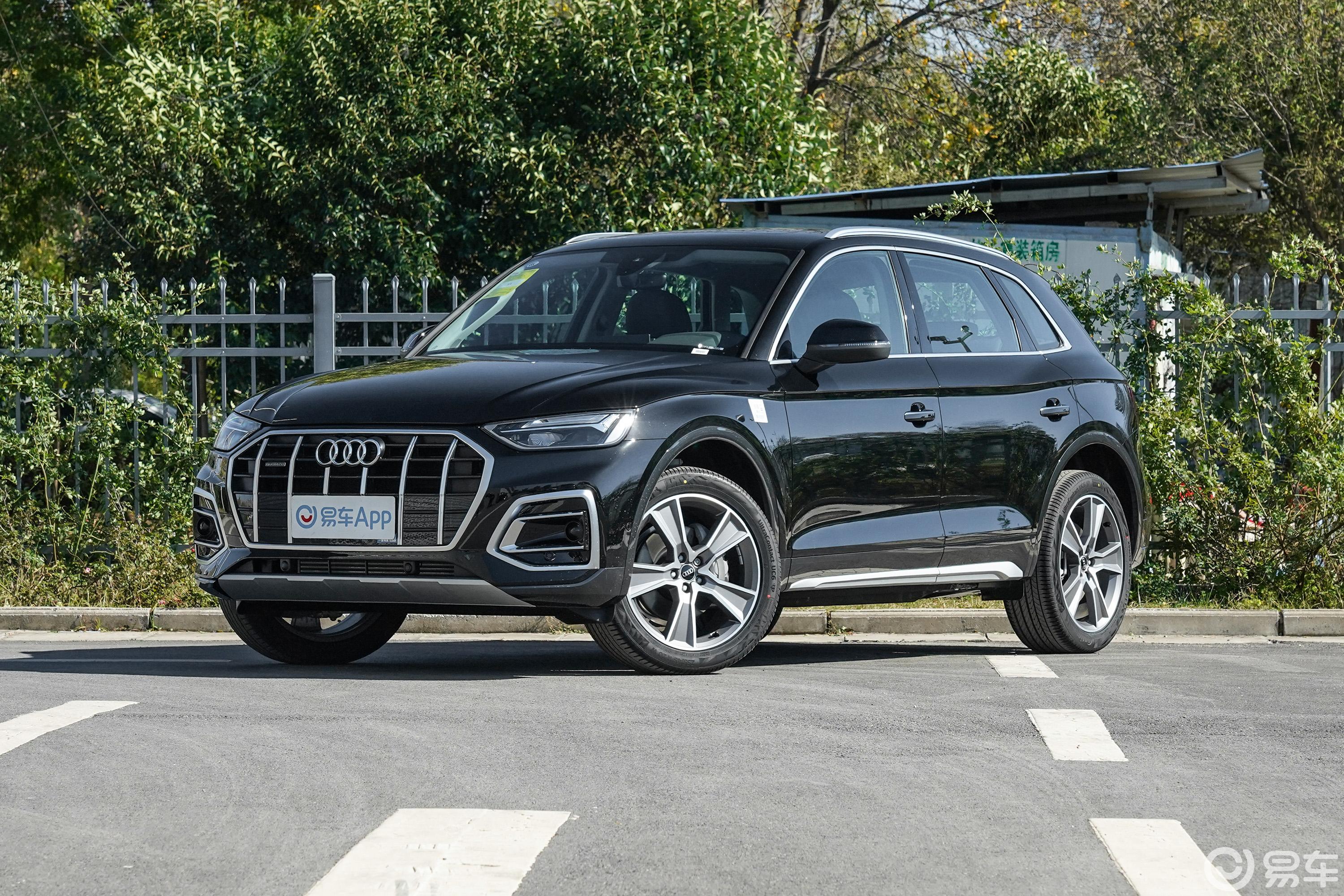 【奥迪Q5L45 TFSI 豪华致雅型侧前45度车头向左水平图片-汽车图片大全】-易车