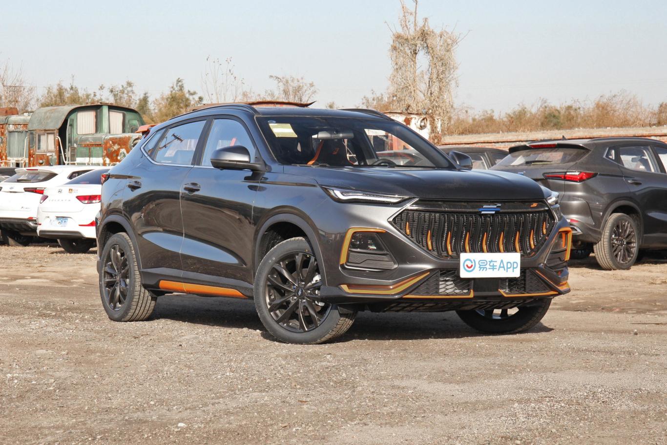 【长安欧尚X5运动版 1.5T 双离合飓风音速型侧前45度车头向右水平图片-汽车图片大全】-易车