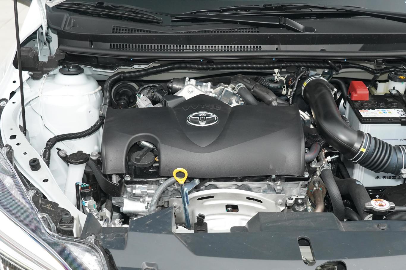 【YARiS L 致炫致炫X 1.5L CVT 领先PLUS版发动机特写图片-汽车图片大全】-易车