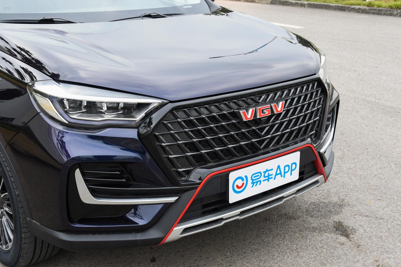 【VGV U751.5T 手自一体 SG版 7座前格栅侧俯拍图片-汽车图片大全】-易车