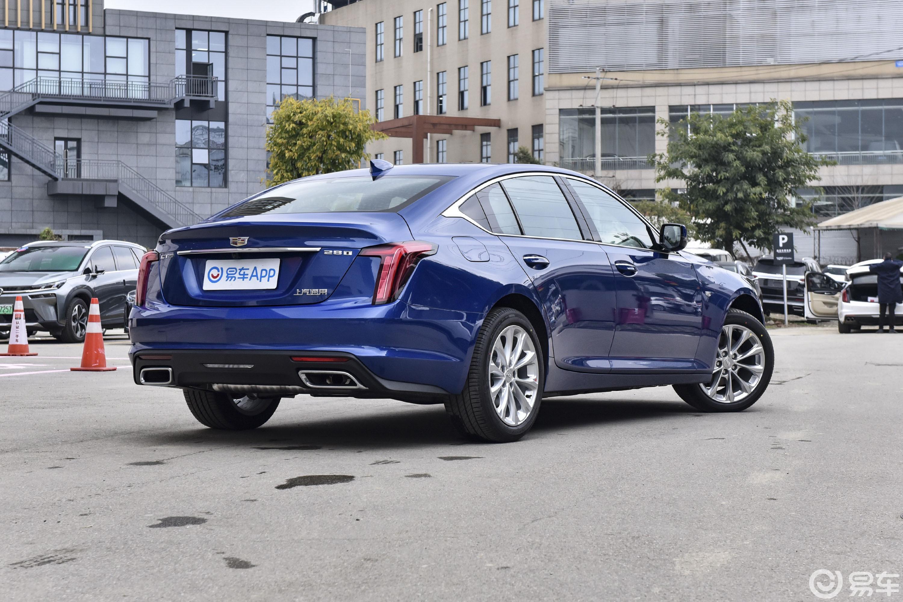 【凯迪拉克CT528T 豪华型(标准版)侧后45度车头向右水平图片-汽车图片大全】-易车