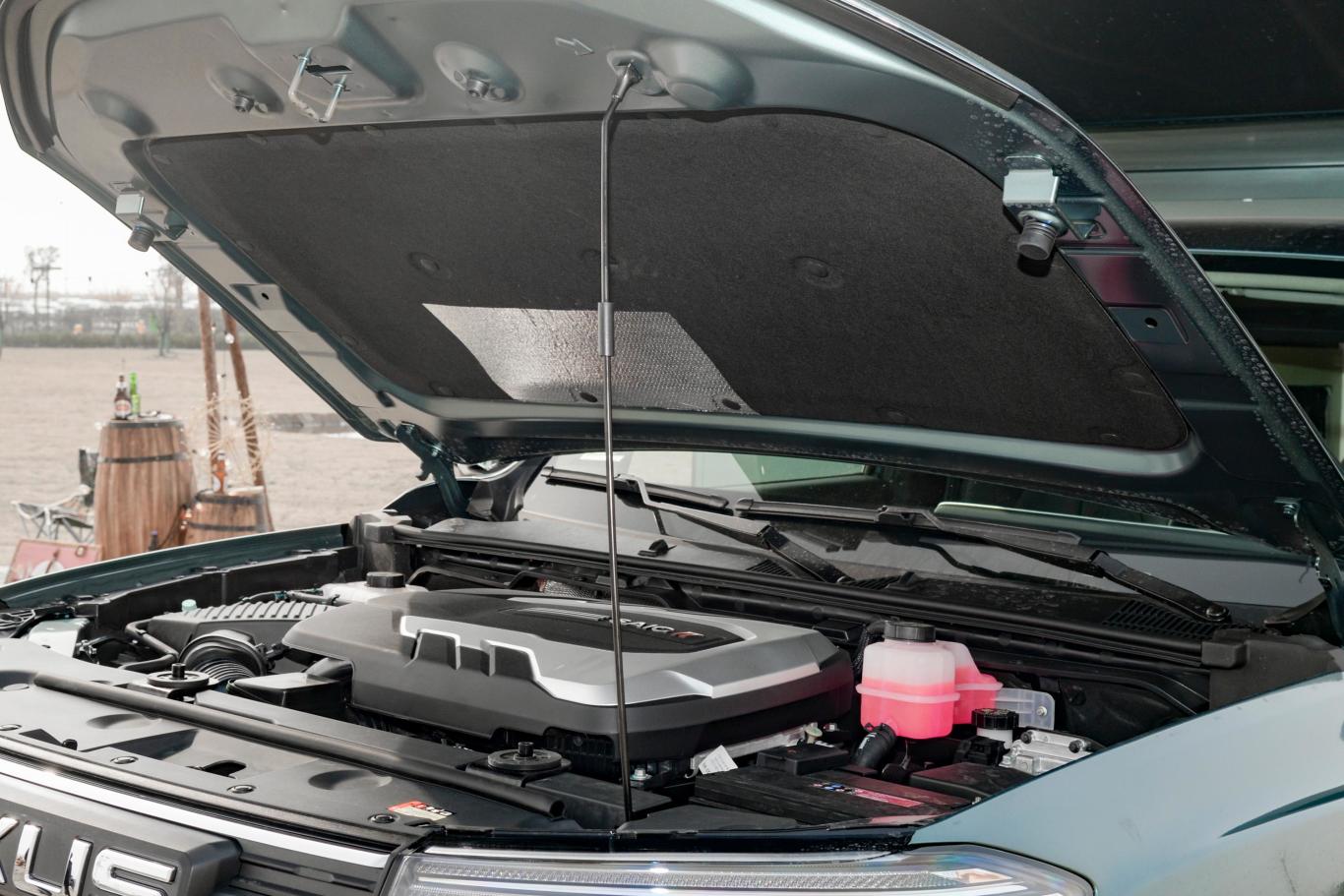 【大通T90房车探索家T90 2.0T 越野绿动力底盘图片-汽车图片大全】-易车