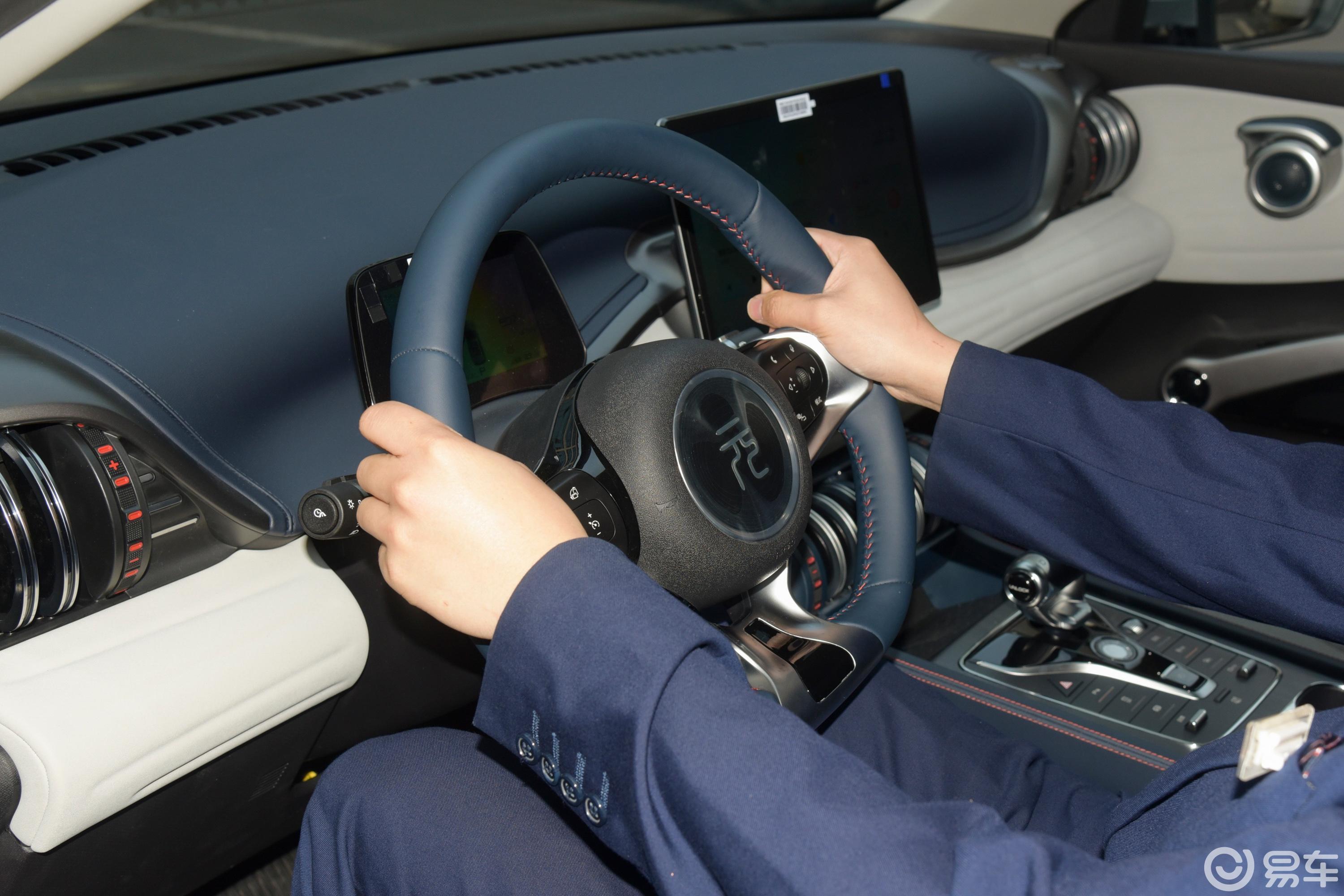 【元PLUS510KM 尊荣型主驾驶位图片-汽车图片大全】-易车