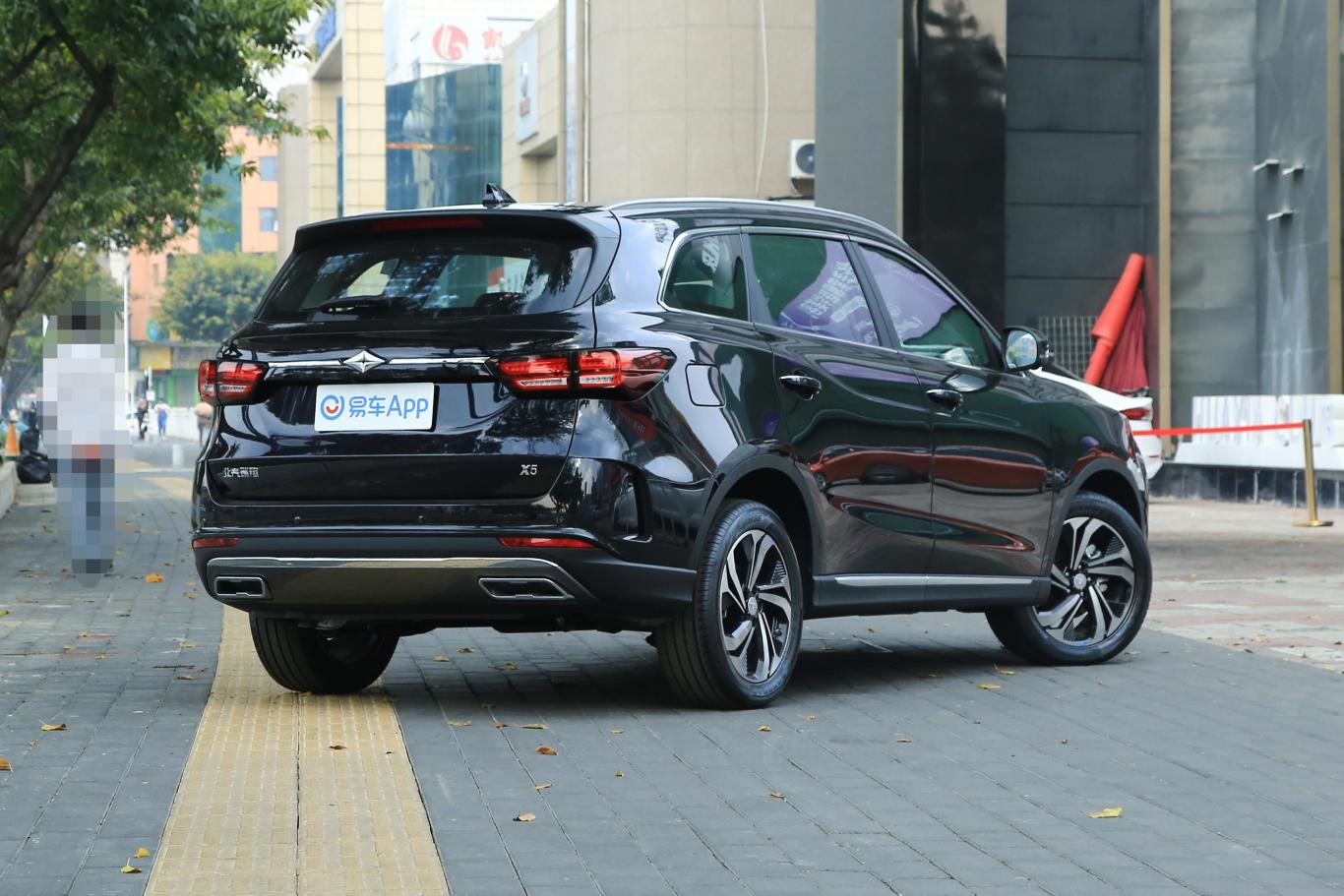 【瑞翔X51.5T 手动豪华型 7座侧后45度车头向右水平图片-汽车图片大全】-易车