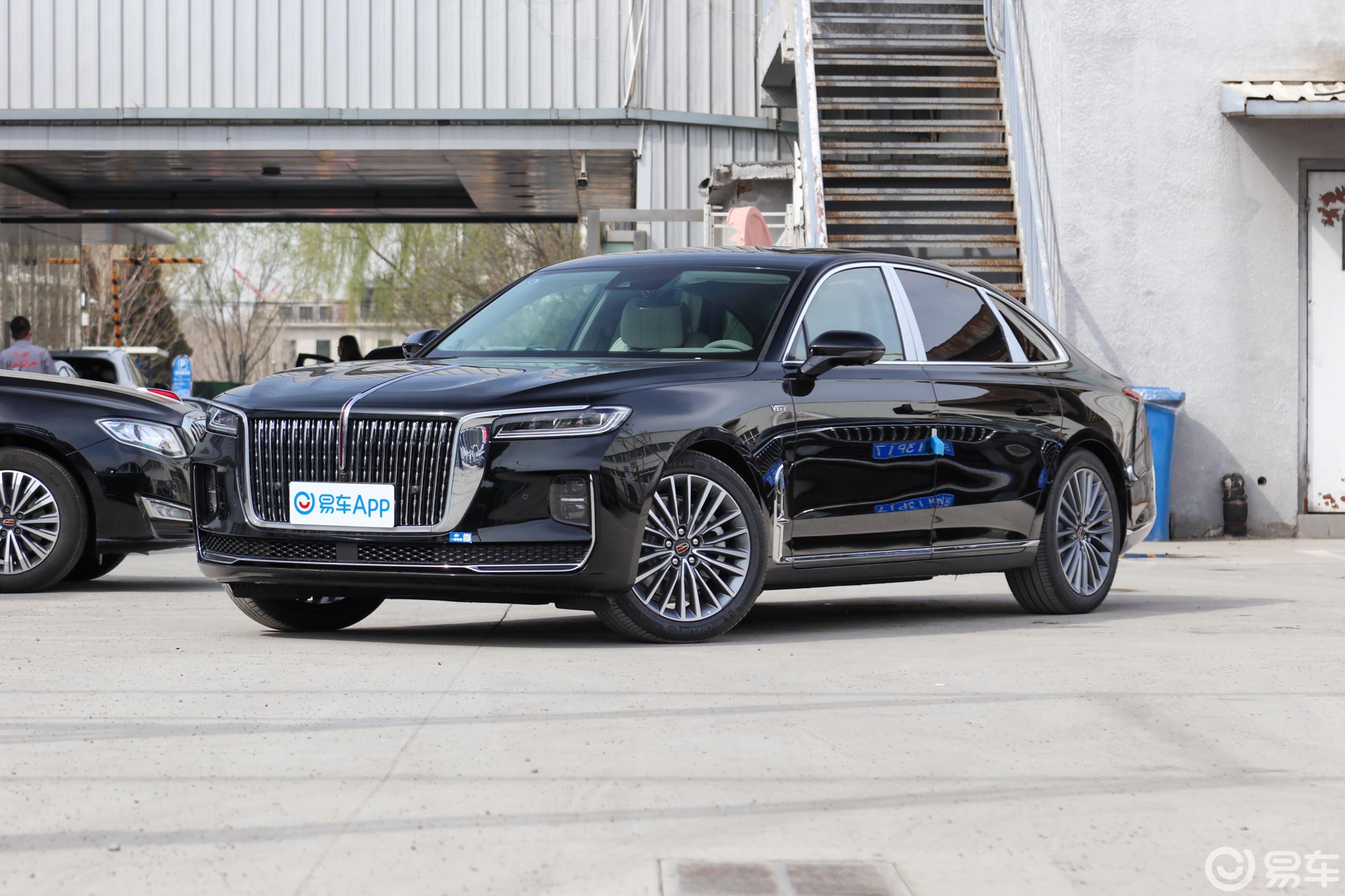 【红旗H93.0T 智联旗畅版侧前45度车头向左水平图片-汽车图片大全】-易车