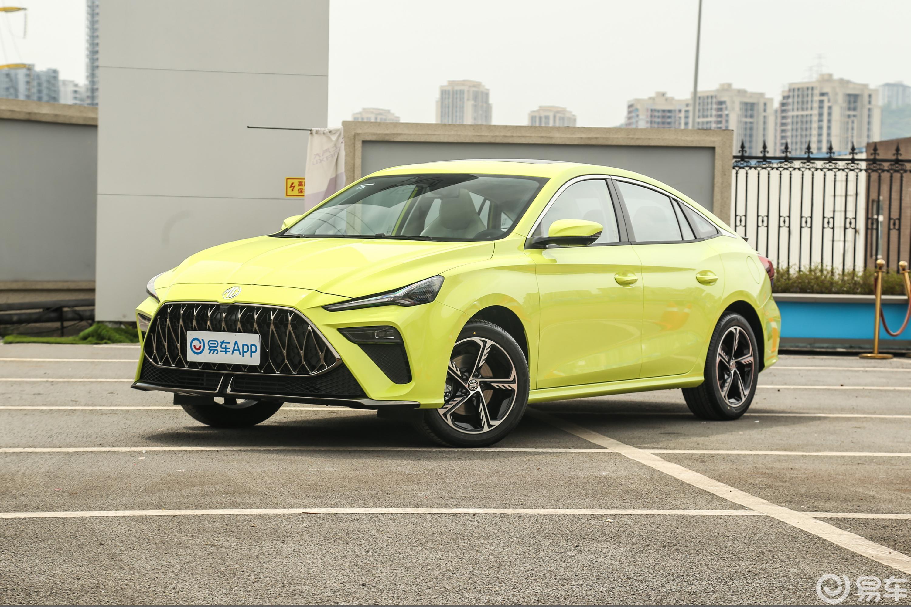 【MG5天蝎座1.5T 双离合 豪华版侧前45度车头向左水平图片-汽车图片大全】-易车