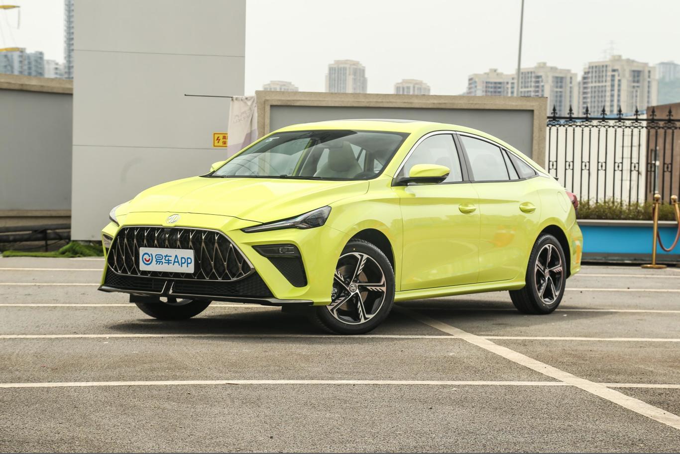 【MG5天蝎座1.5T 双离合 豪华版侧前45度车头向左水平图片-汽车图片大全】-易车