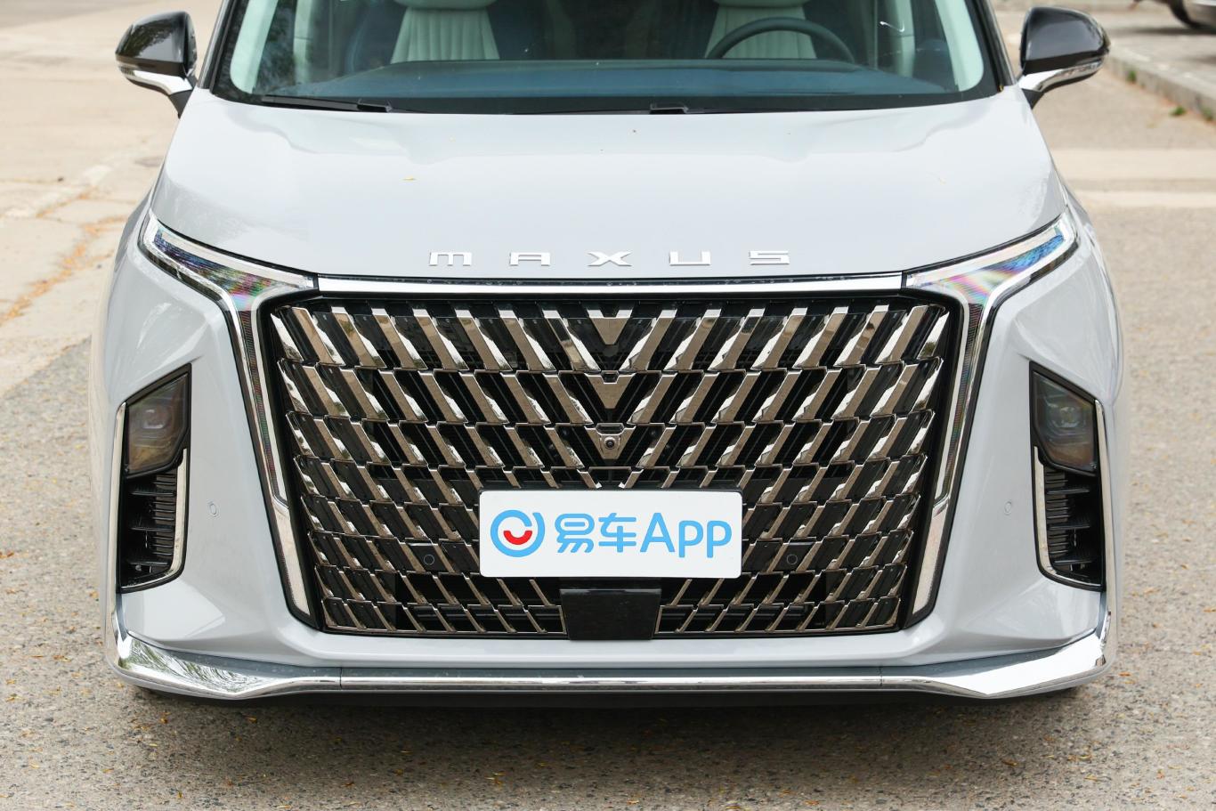 【大通G902.0T 星际旗舰版 6座外观细节图片-汽车图片大全】-易车