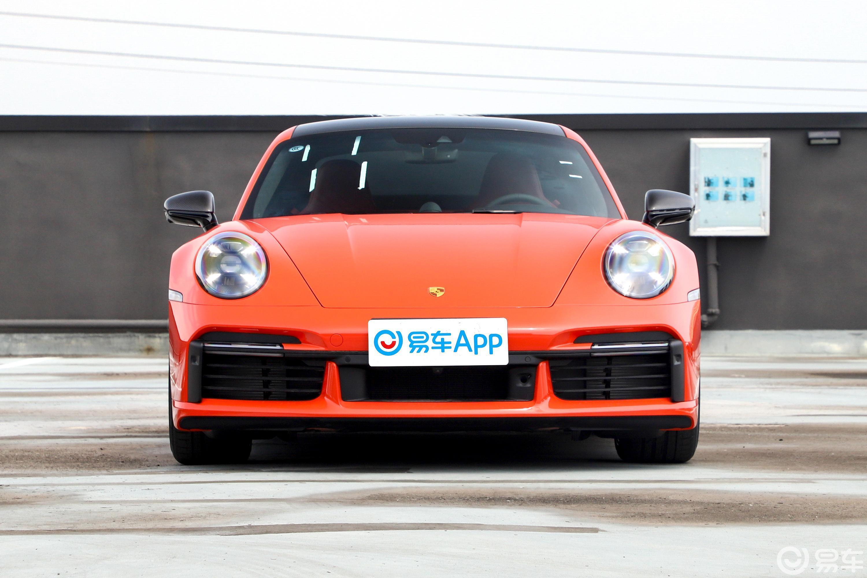 【保时捷911Turbo S 3.7T正前水平图片-汽车图片大全】-易车