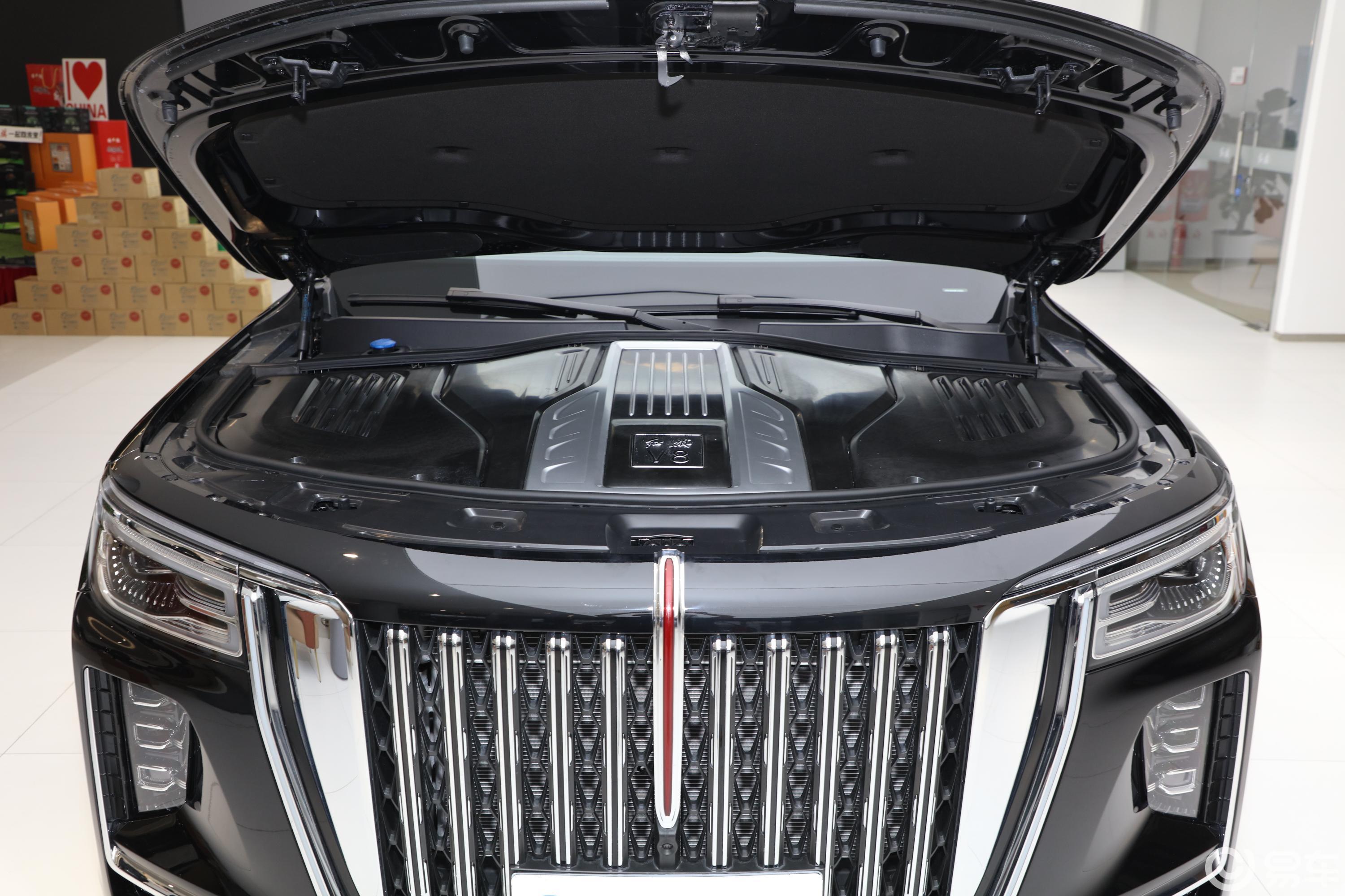 【红旗LS74.0T 典雅旗航版 6座发动机舱整体图片-汽车图片大全】-易车