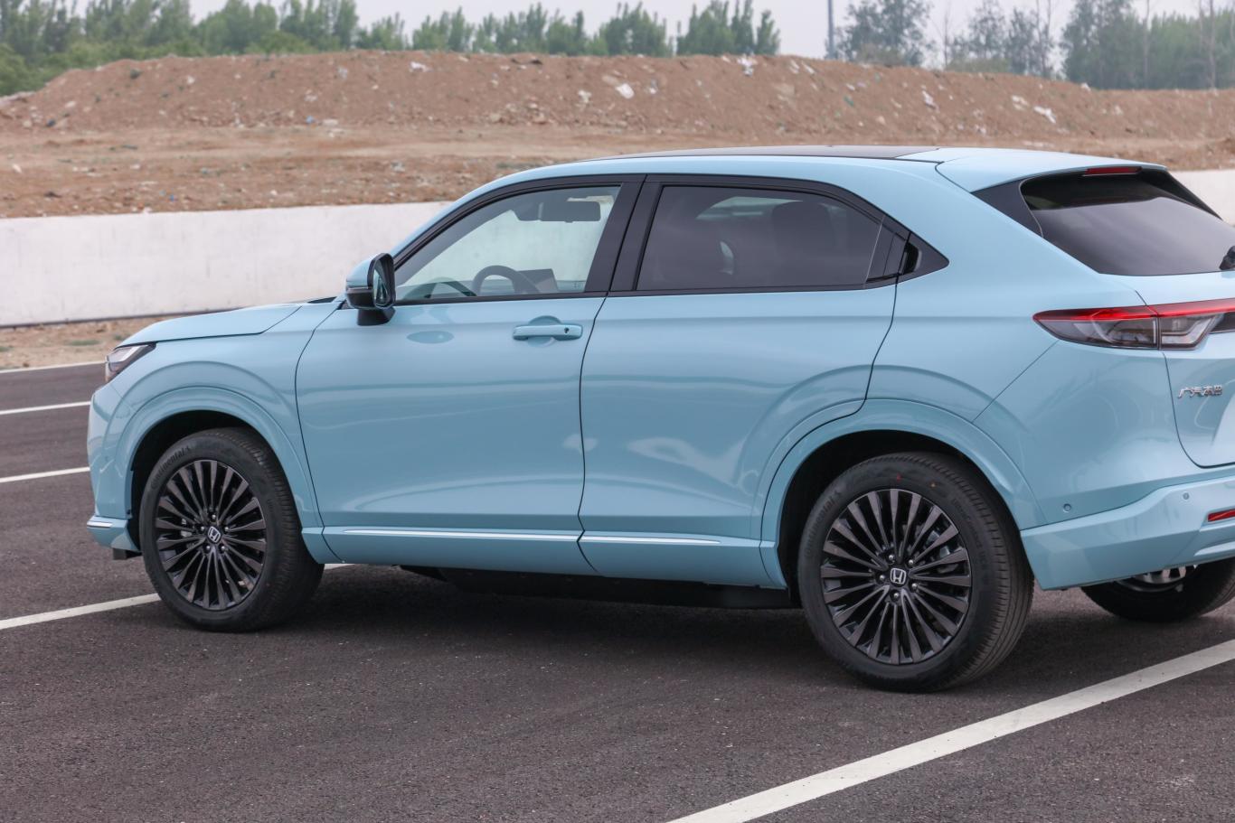 【e:NP1 极湃1510km 绽极版外观细节图片-汽车图片大全】-易车