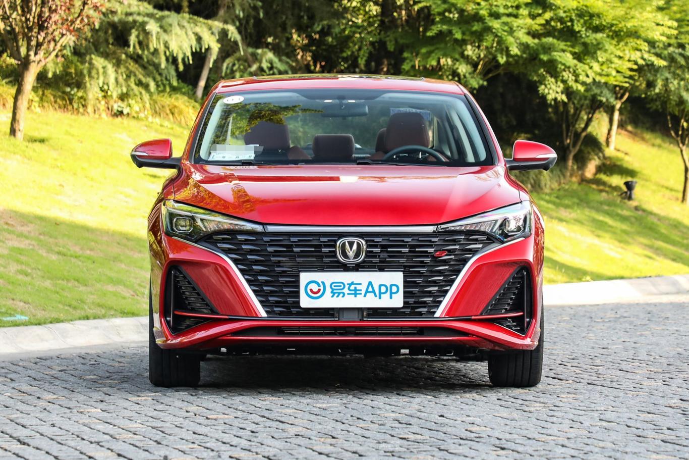 【逸动PLUS 蓝鲸NE 1.4T GDI 双离合旗舰版正前水平图片-汽车图片大全】-易车