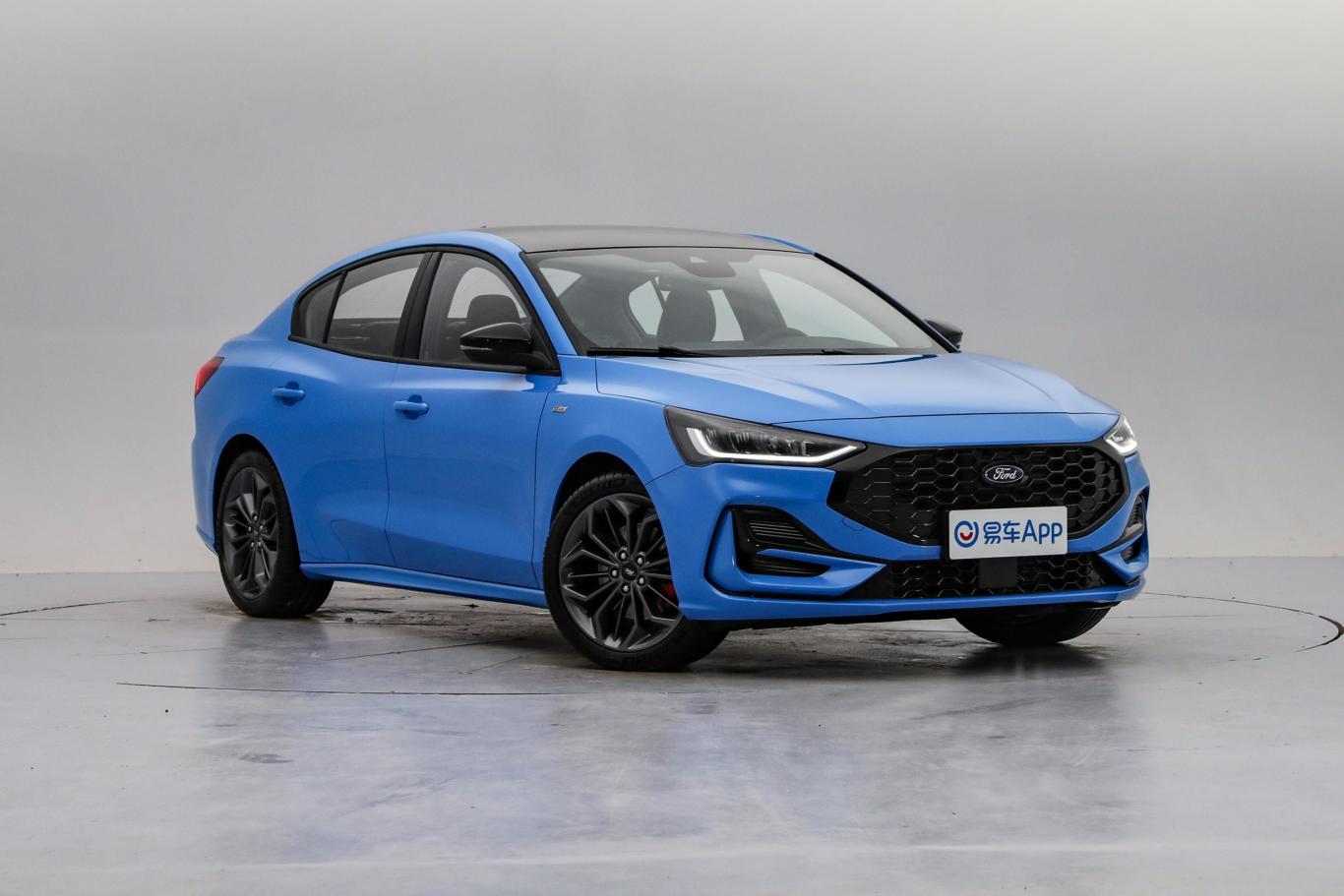 【福克斯三厢 EcoBoost 180 ST-Line侧前45度车头向右水平图片-汽车图片大全】-易车