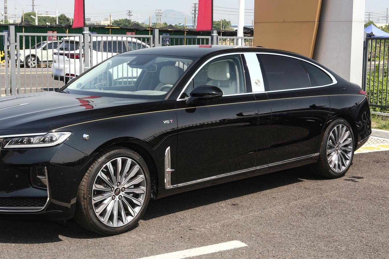 【红旗H93.0T H9+ 卓越定制版外观细节图片-汽车图片大全】-易车