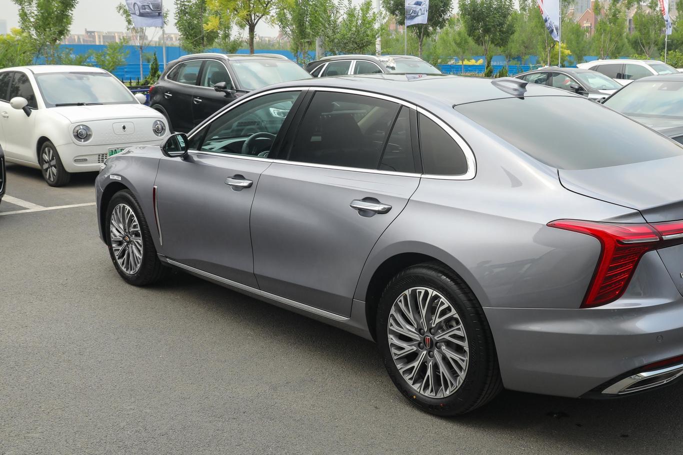 【红旗H52.0T 自动智联旗领版外观细节图片-汽车图片大全】-易车