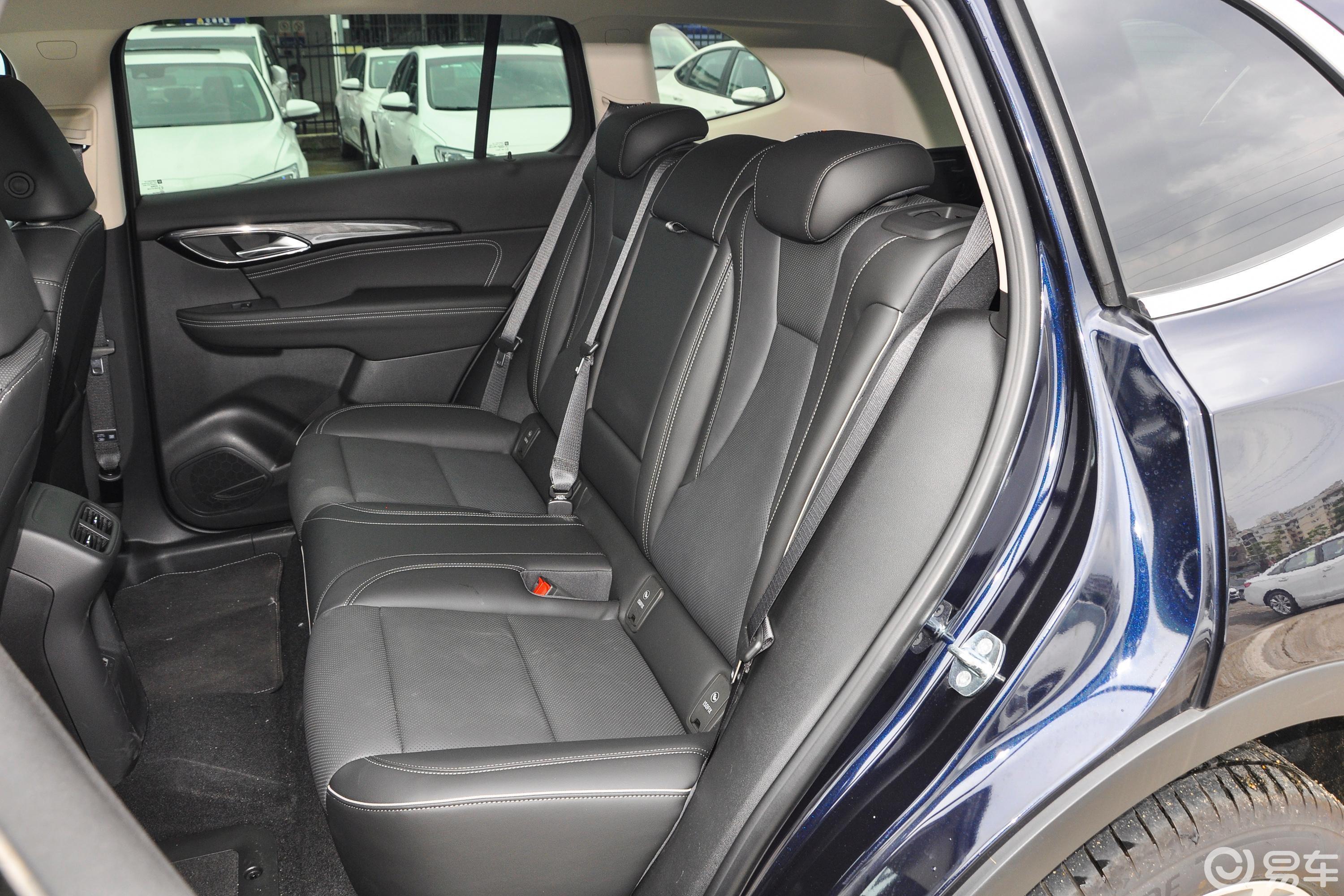 【昂科威昂科威Plus 652T 四驱豪华型 5座后排座椅图片-汽车图片大全】-易车