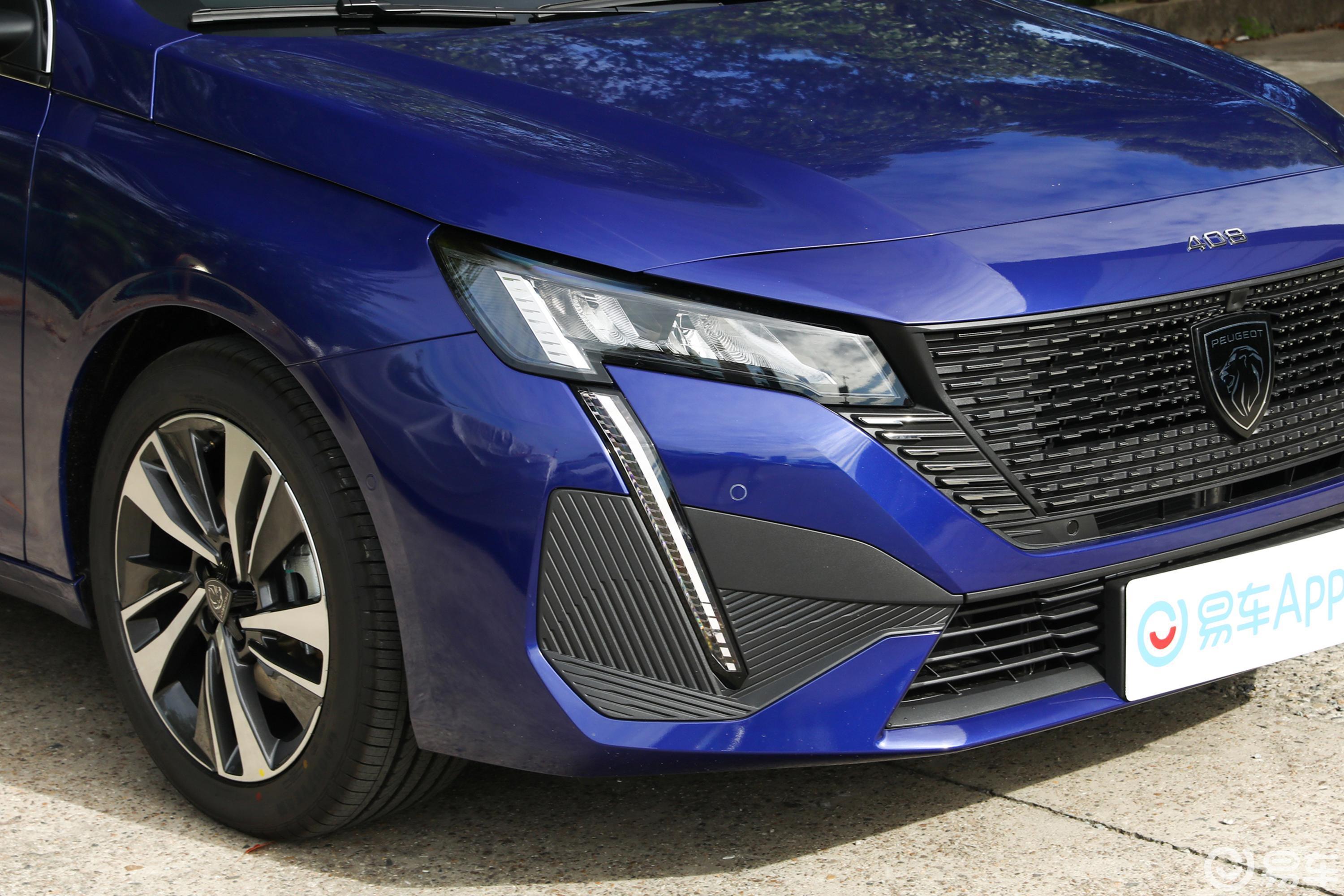 【标致4081.6T 逐梦版大灯侧45度俯拍图片-汽车图片大全】-易车