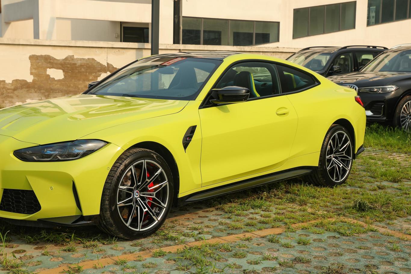 【宝马M450周年版 M4 双门轿跑车 雷霆版外观细节图片-汽车图片大全】-易车