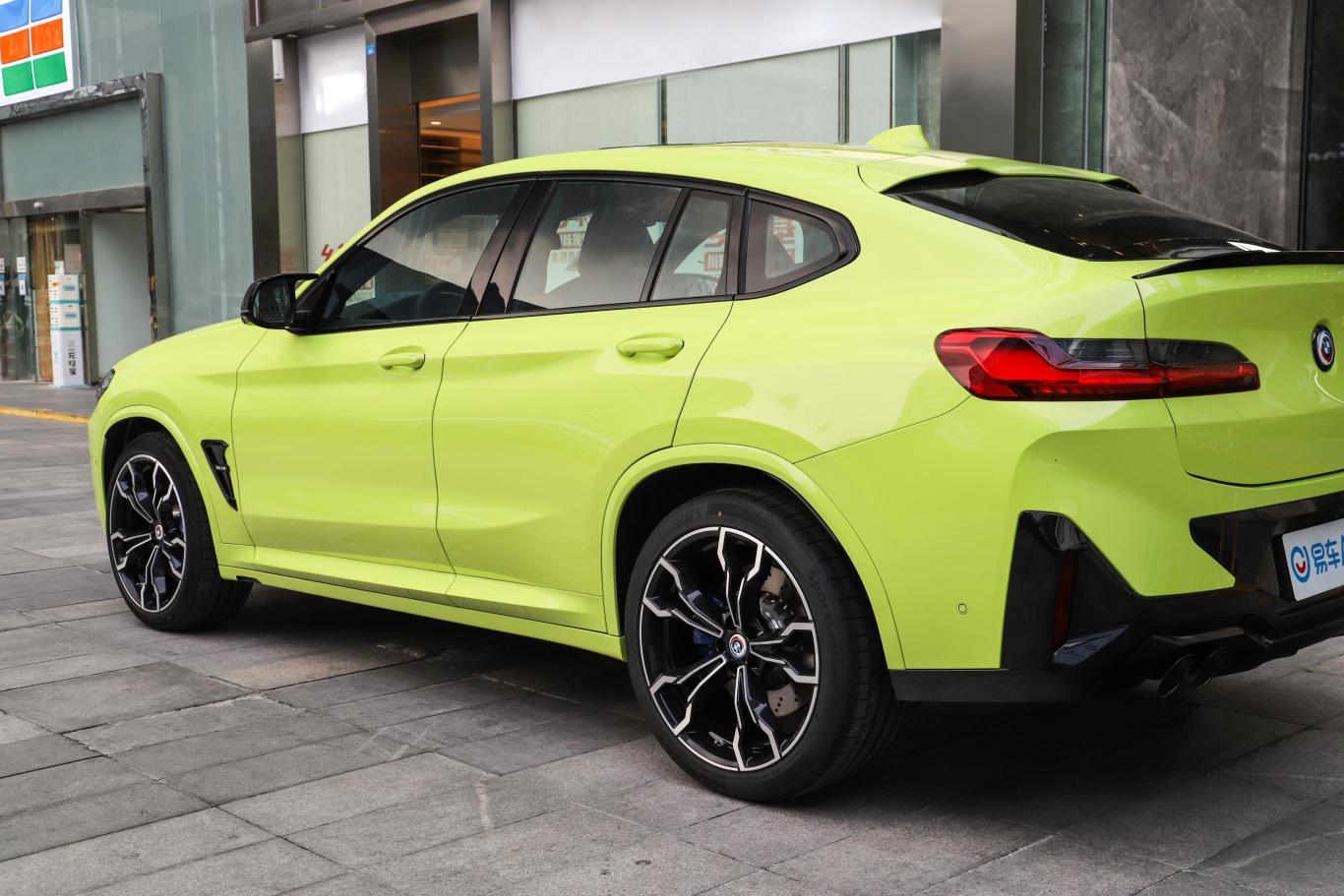 【宝马X4 M50周年版 X4 M 雷霆版外观细节图片-汽车图片大全】-易车