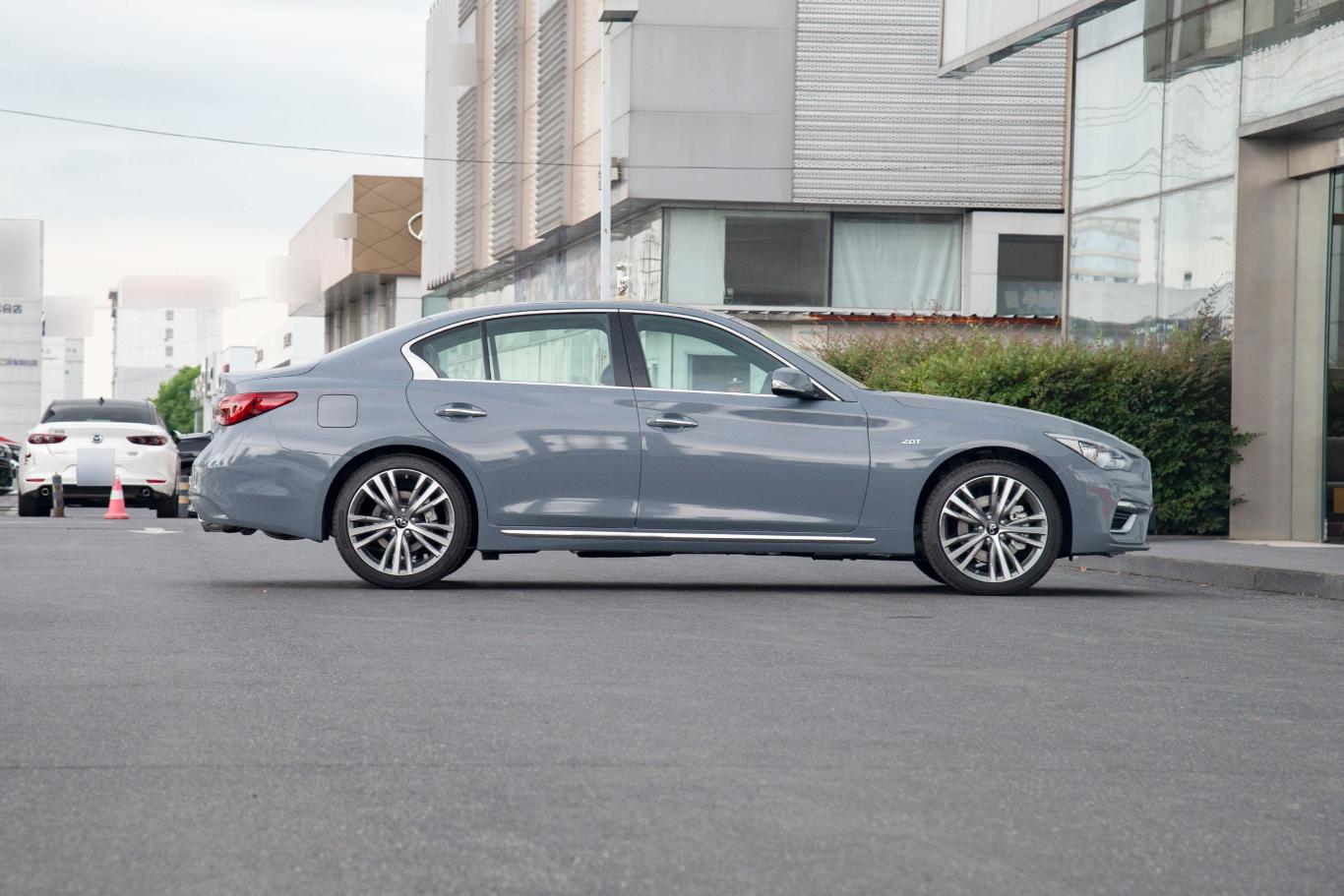 【英菲尼迪Q50L2.0T WAVE版正侧车头向右水平图片-汽车图片大全】-易车