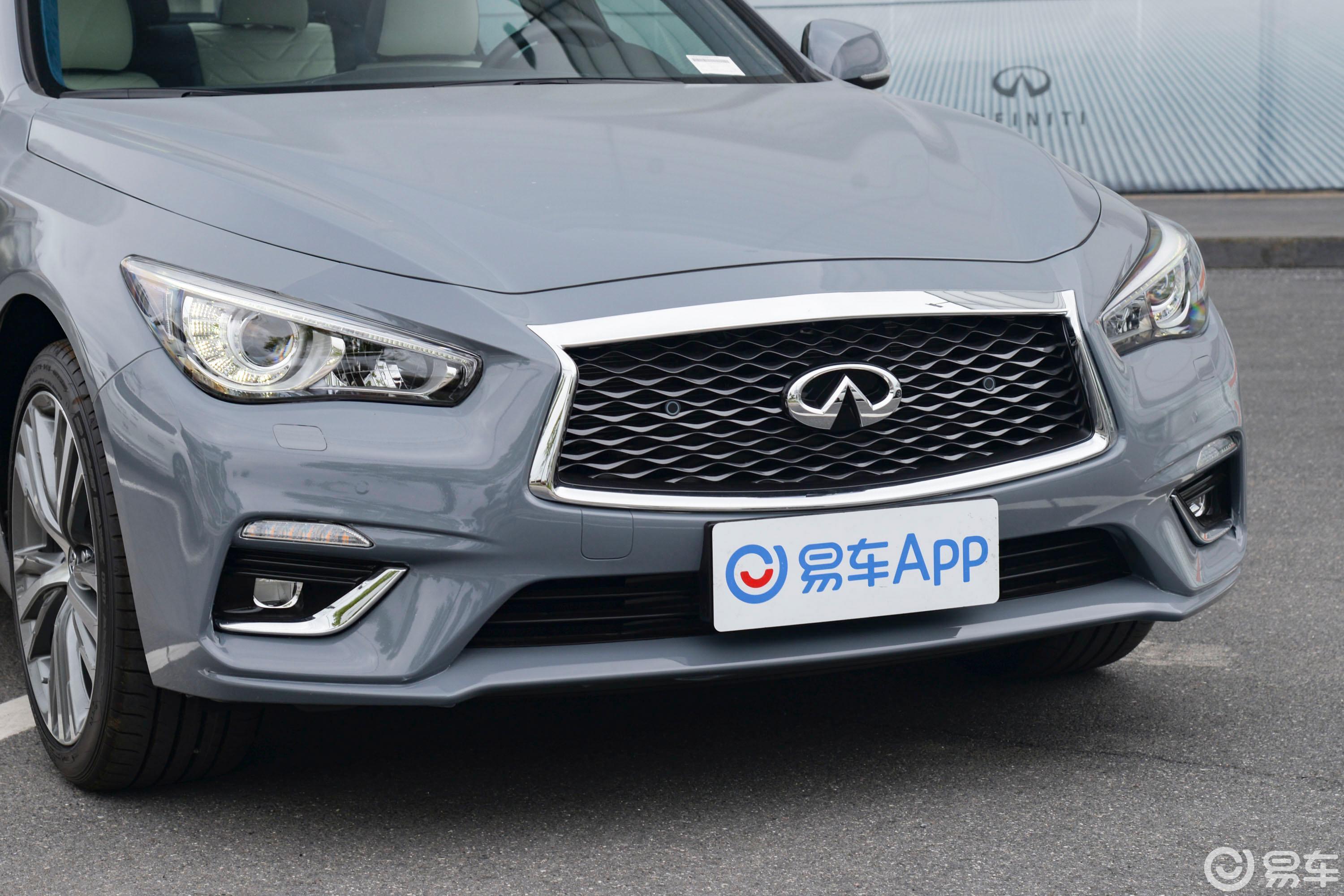【英菲尼迪Q50L2.0T WAVE版前格栅侧俯拍图片-汽车图片大全】-易车