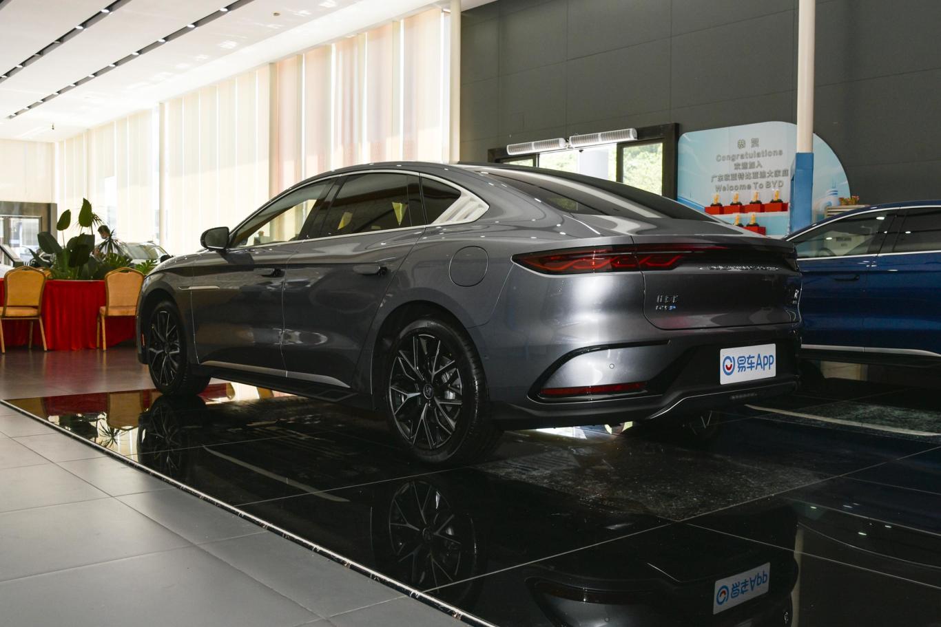 【汉DM-p 1.5T 202km 四驱旗舰型侧后45度车头向左水平图片-汽车图片大全】-易车