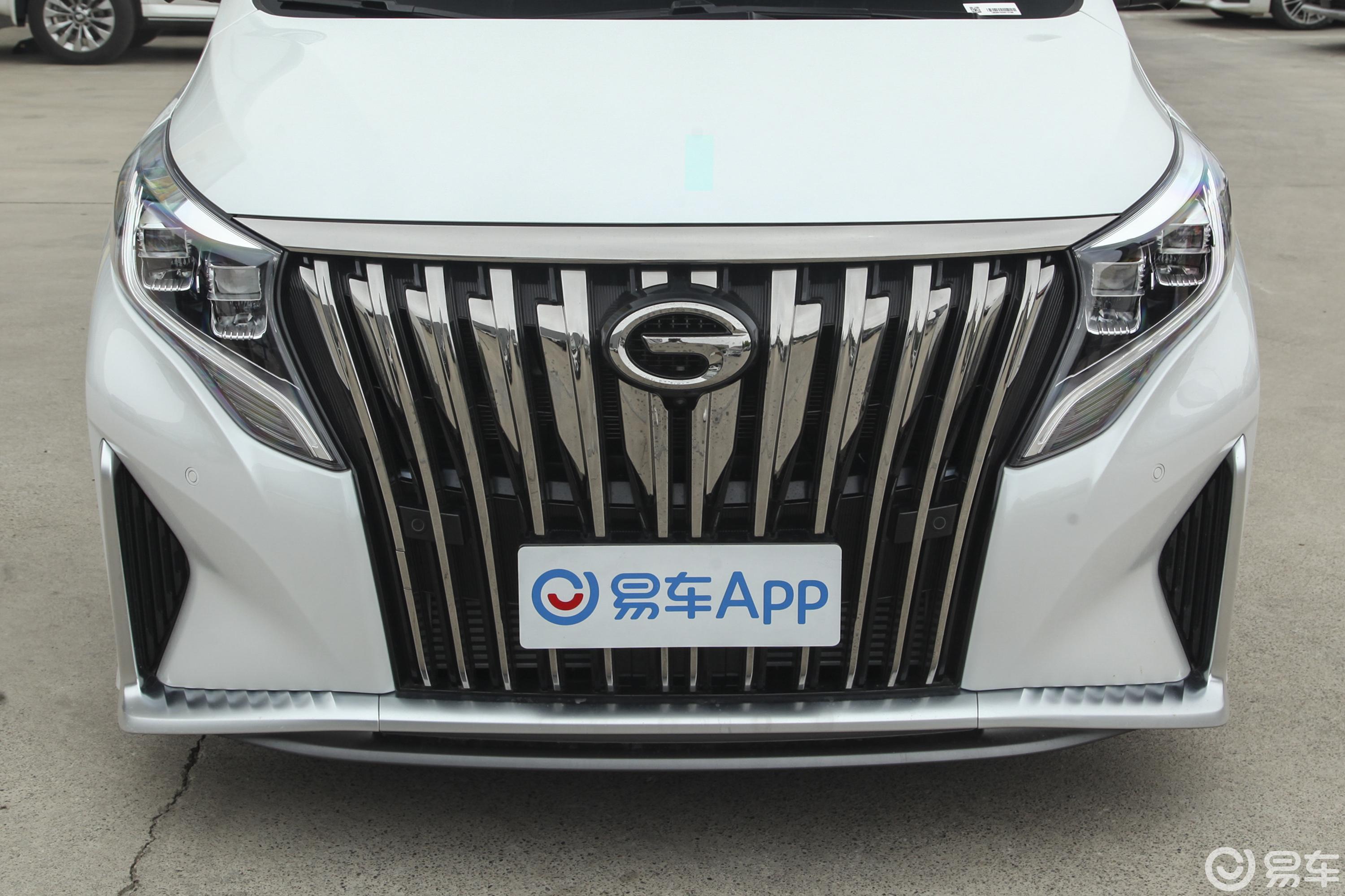 【传祺M8大师系列 390T 尊贵版 7座外观细节图片-汽车图片大全】-易车