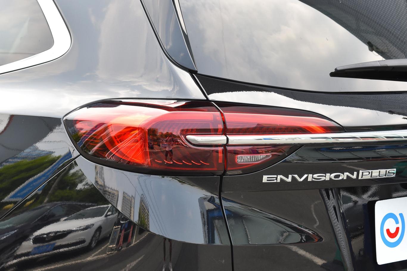 【昂科威改款 昂科威Plus 552T 两驱豪华型 5座外观灯组图片-汽车图片大全】-易车