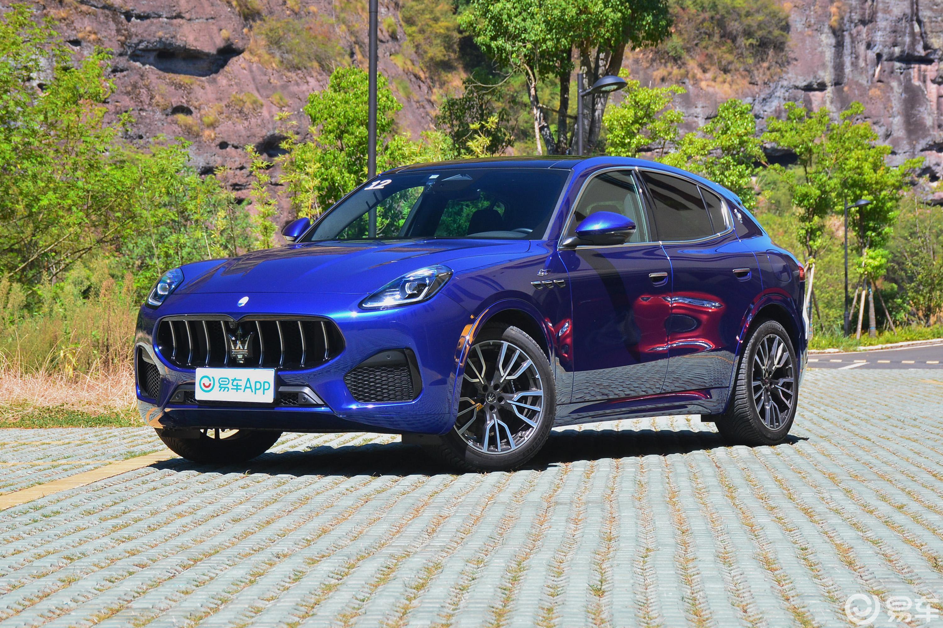 【Grecale格雷嘉2.0T GT侧前45度车头向左水平图片-汽车图片大全】-易车