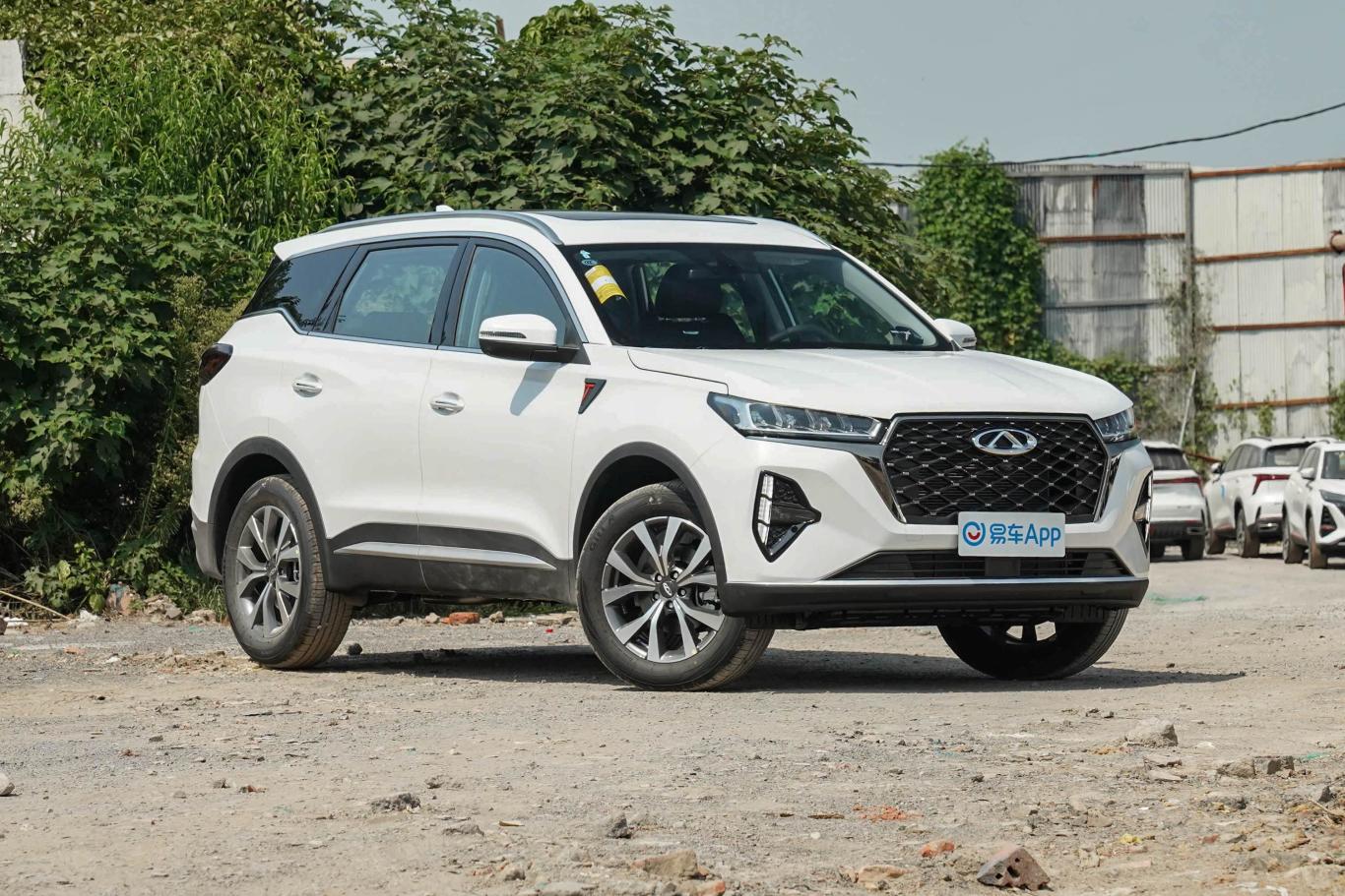 【瑞虎7 PLUS1.5T CVT尊贵型+侧前45度车头向右水平图片-汽车图片大全】-易车