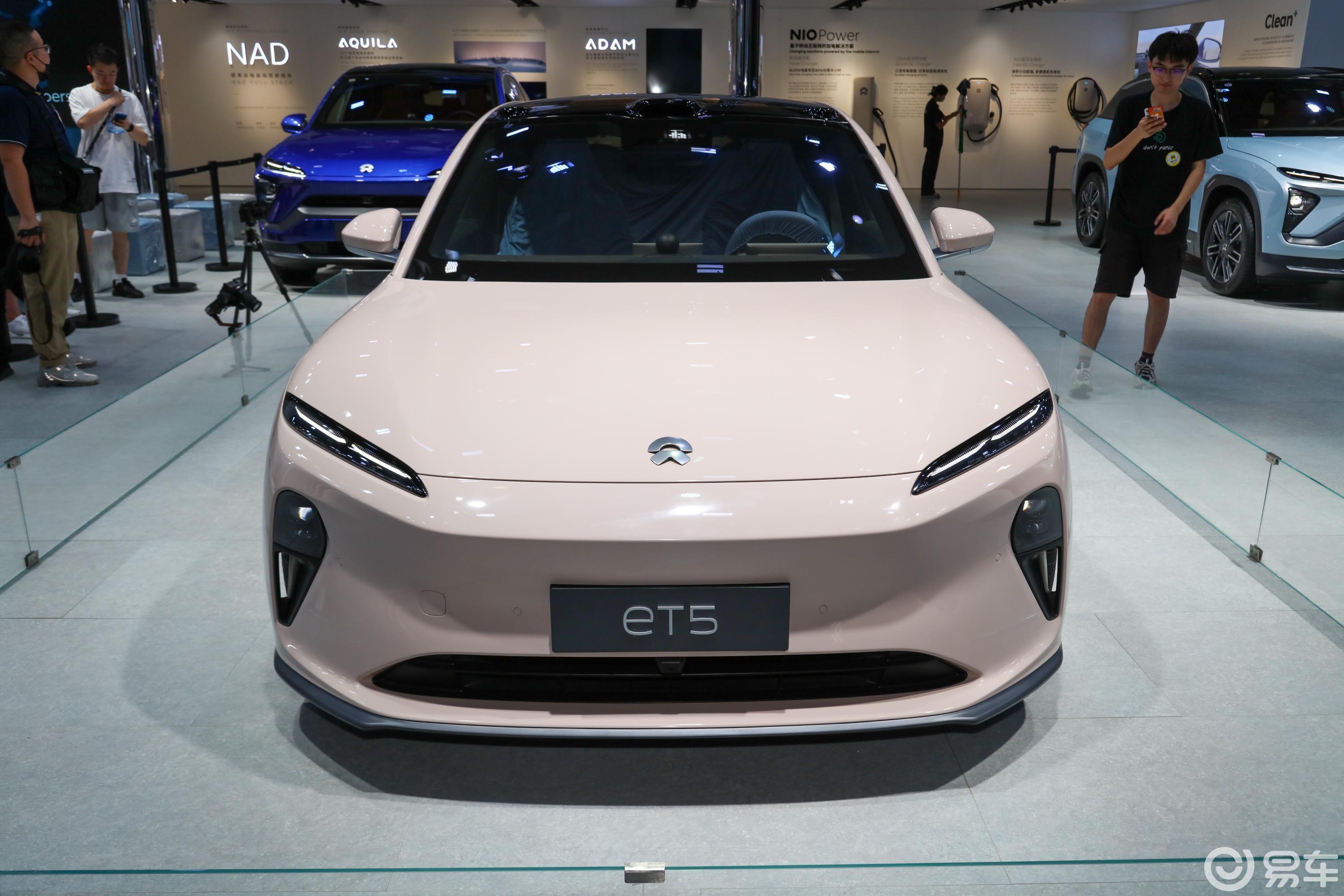 【蔚来ET5图片-汽车图片大全】-易车