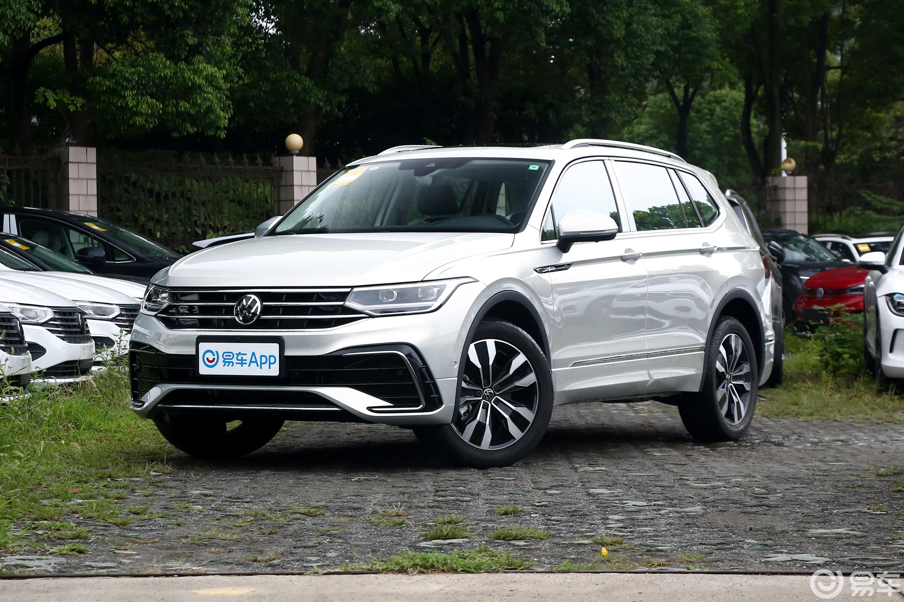 【途观L330TSI 两驱R-Line越享版 5座侧前45度车头向左水平图片-汽车图片大全】-易车